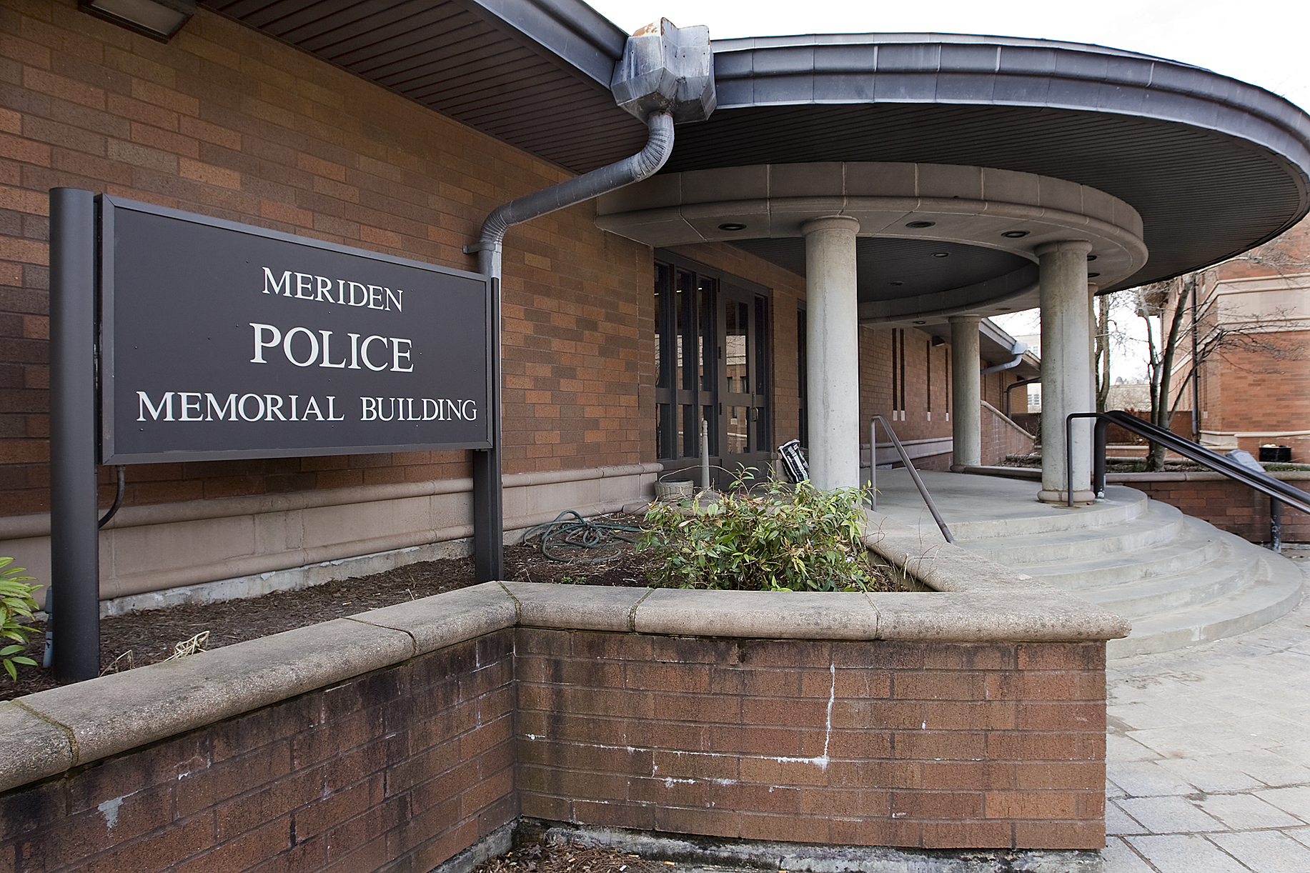 Meriden police officers challenge court ruling in excessive force case