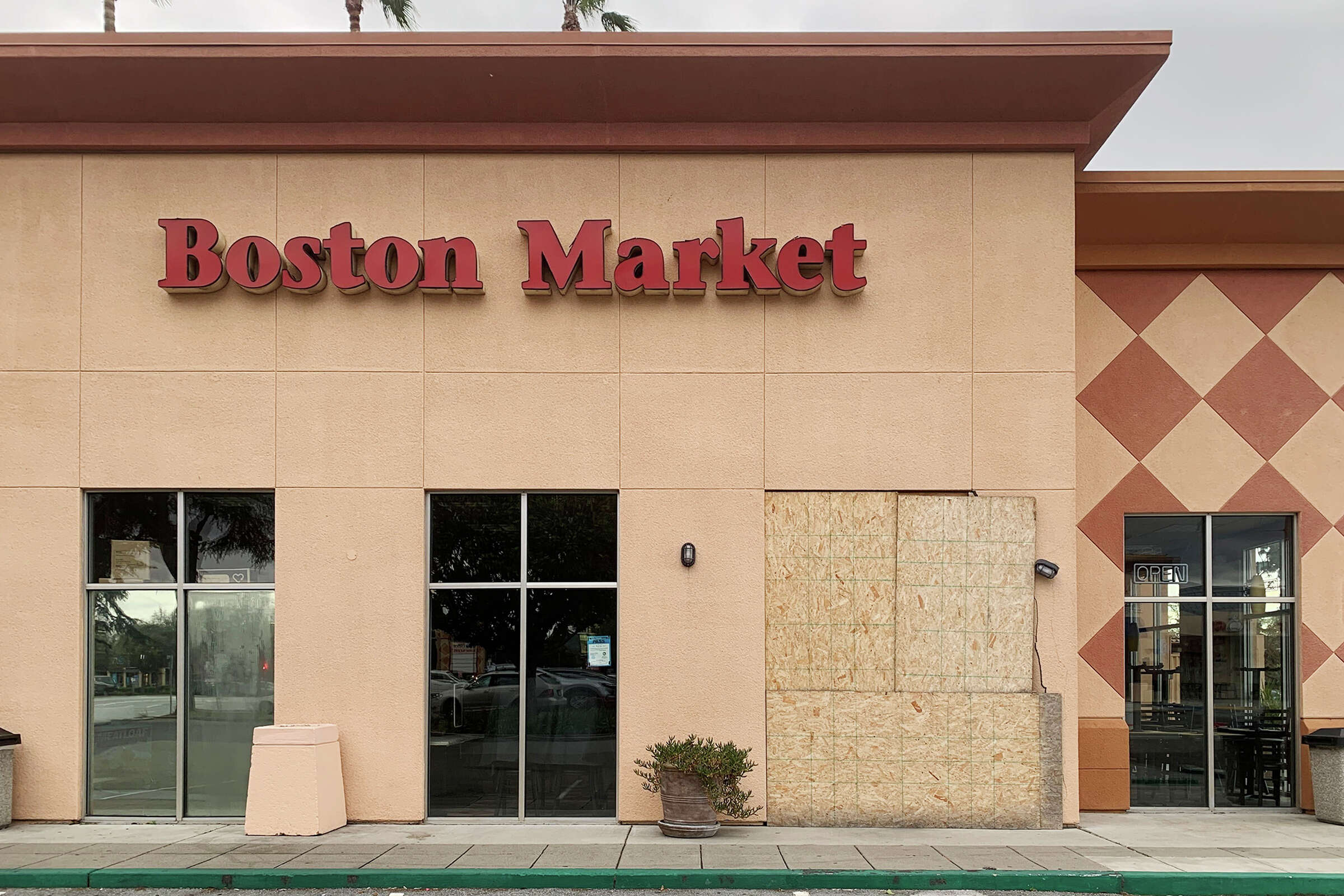 Boston Market quietly closes final Bay Area stores