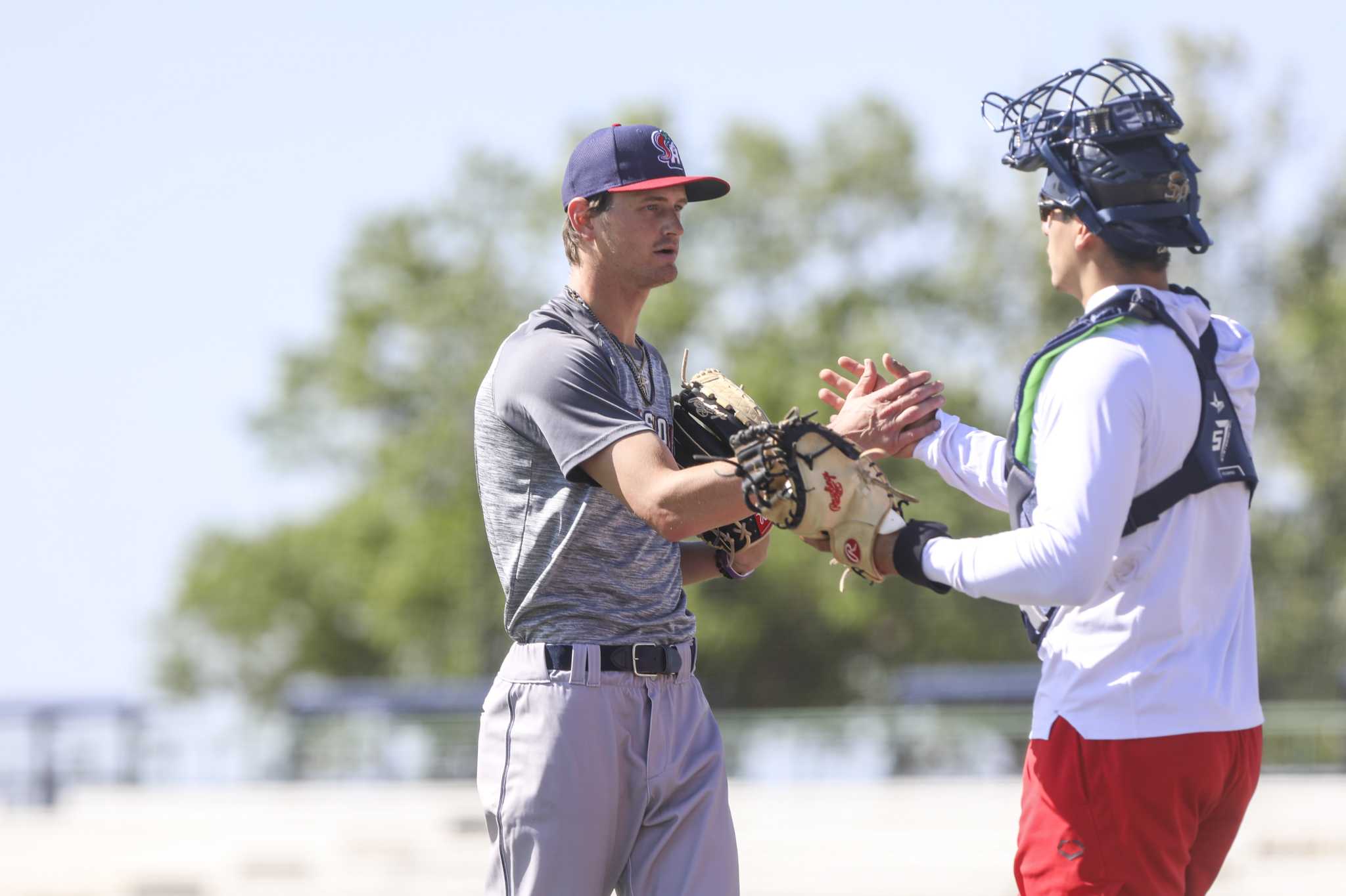 Missions’ Adam Mazur’s strong start to the season helps them homestand