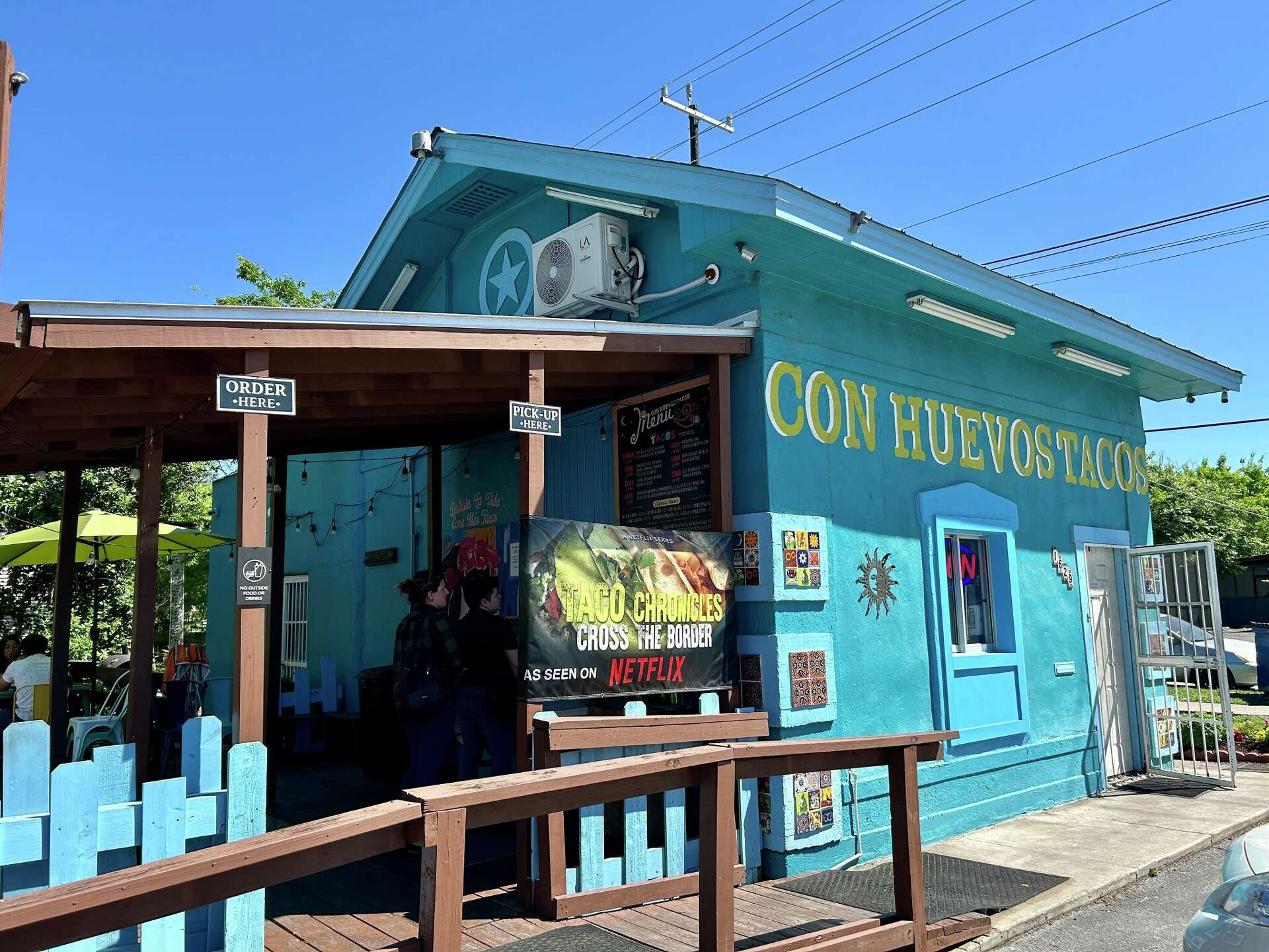 'Diners, Drive-Ins, and Dives' highlights San Antonio taco spot