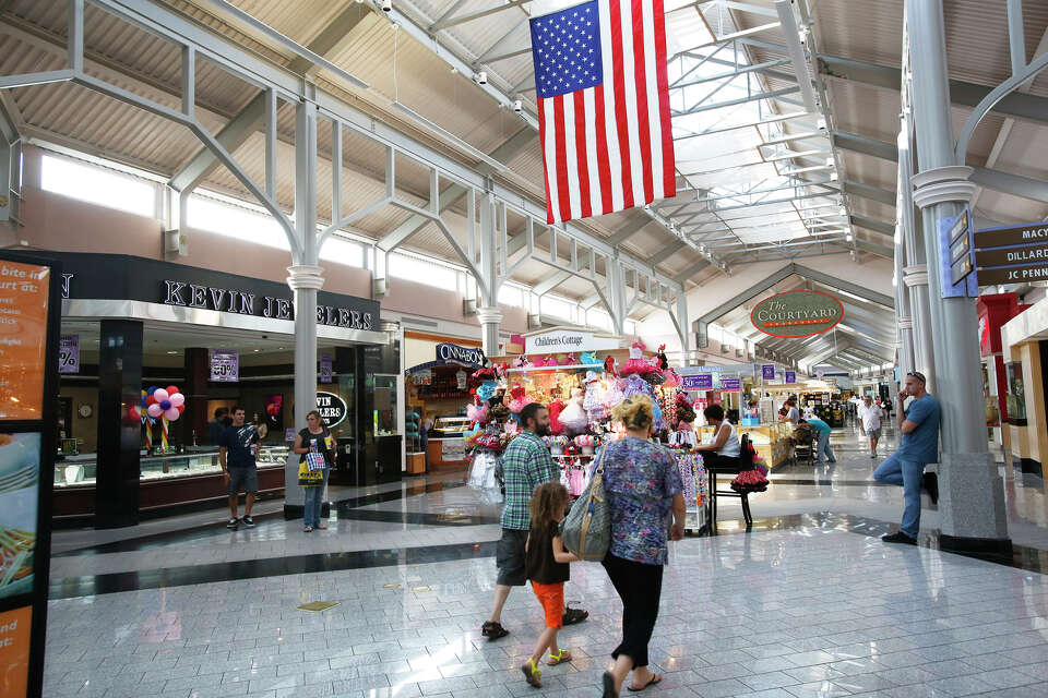 A big name in American malls is calling it quits. What comes next?