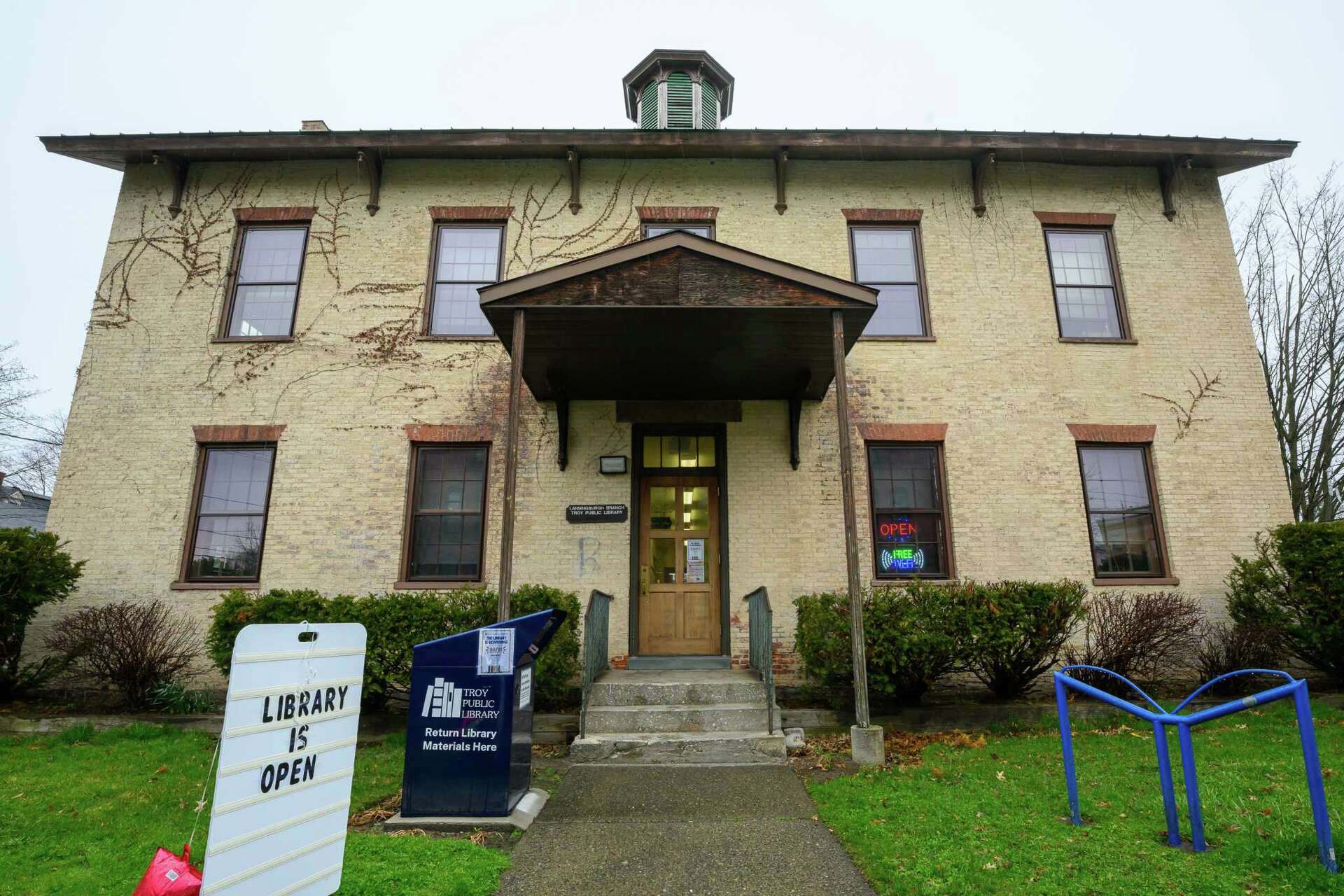 Troy Public Library reopens Lansignburgh branch