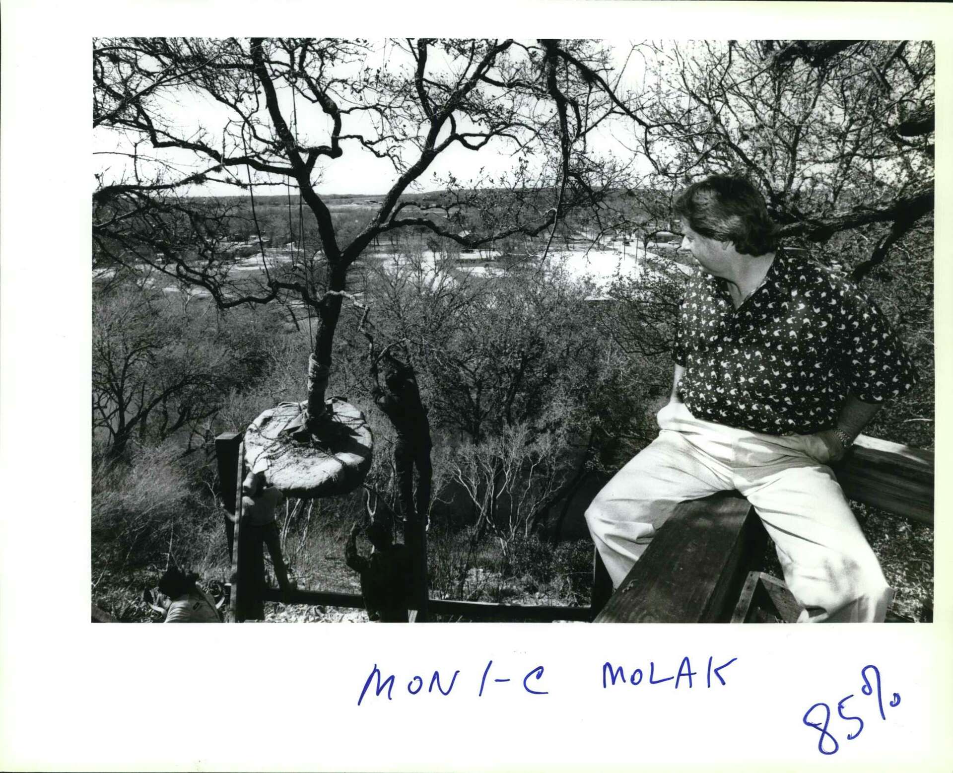 Gruene Hall owner and entrepreneur Pat Molak dies