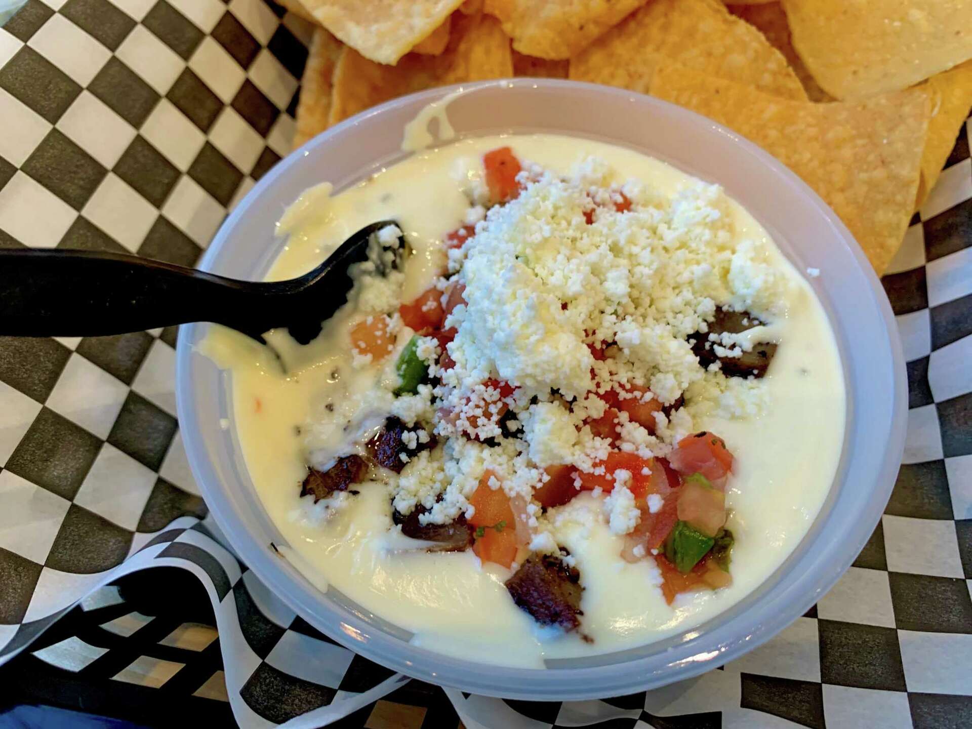 Houston restaurant review: Luloo's Day & Night in Garden Oaks