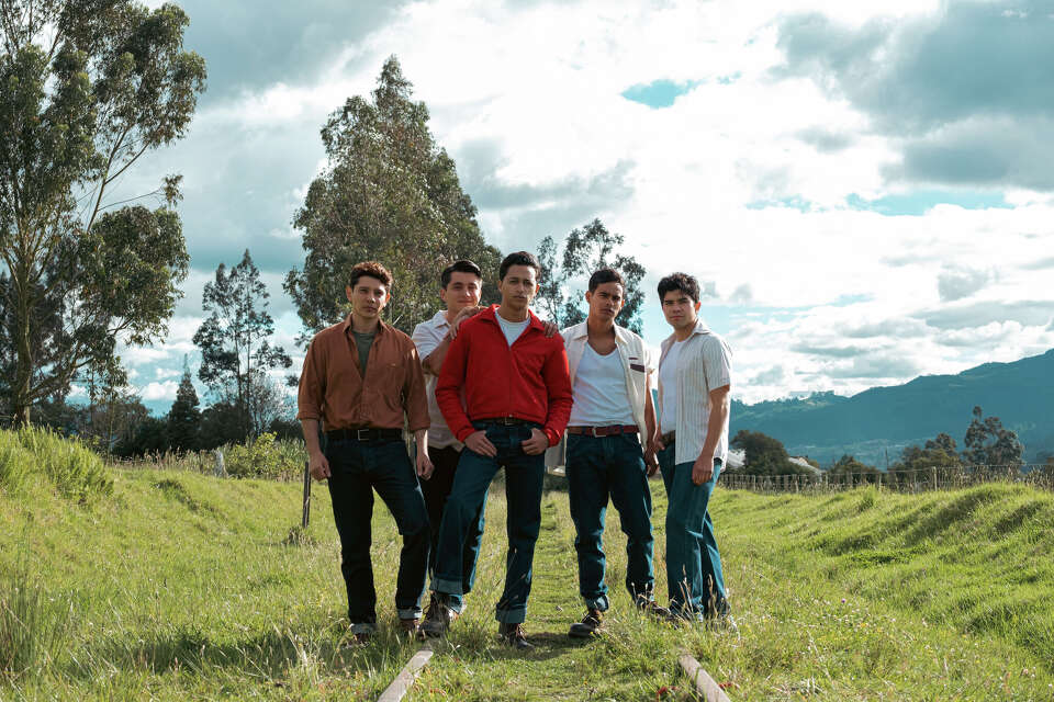 'The Long Game' celebrates Mexican American teens who won championship