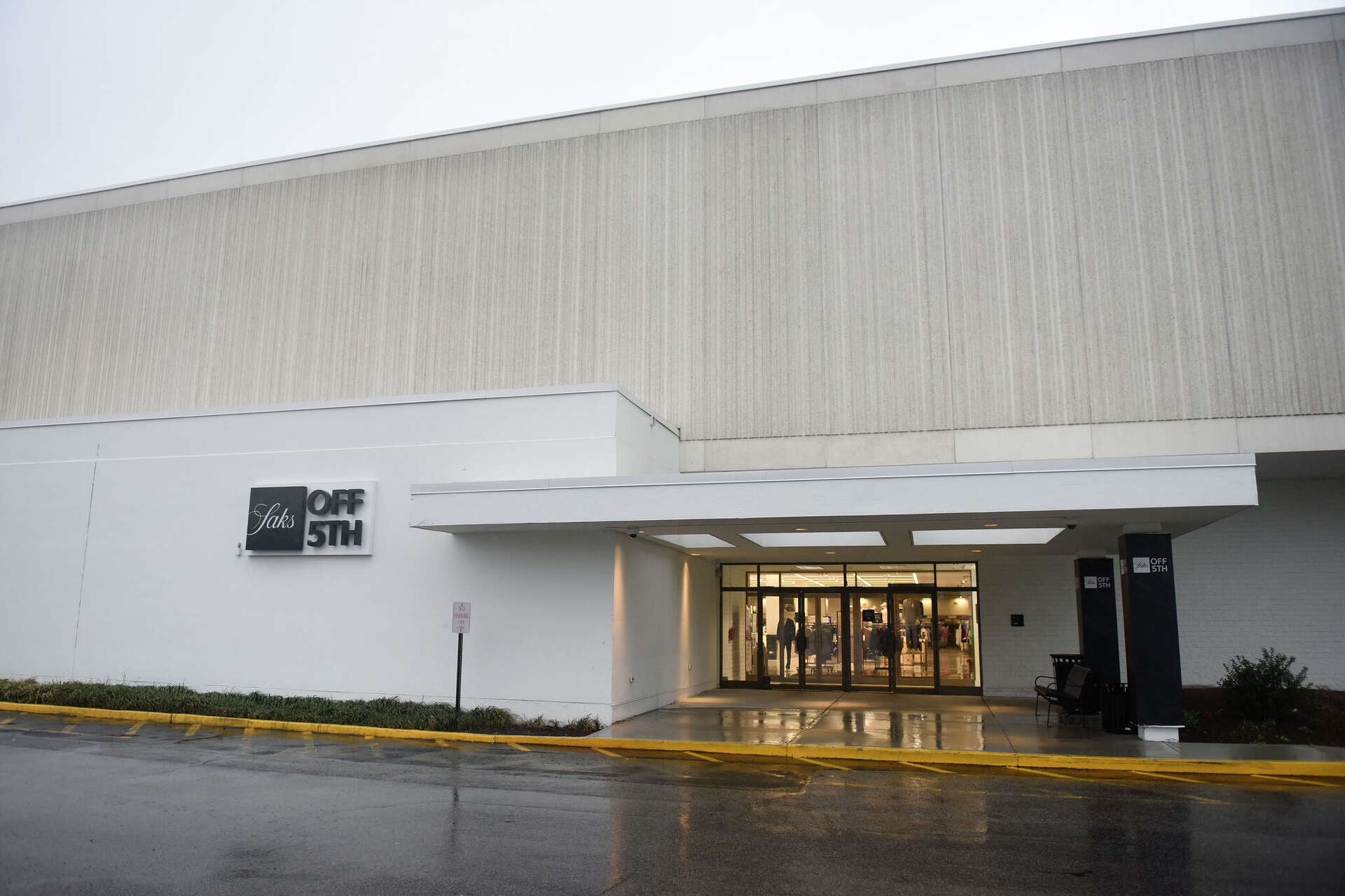 CT discount designer store closing as part of nationwide reduction
