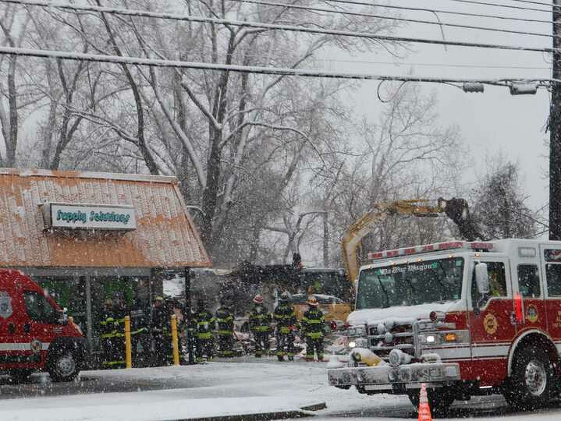 Firefighter hospitalized after explosion levels building in Colonie