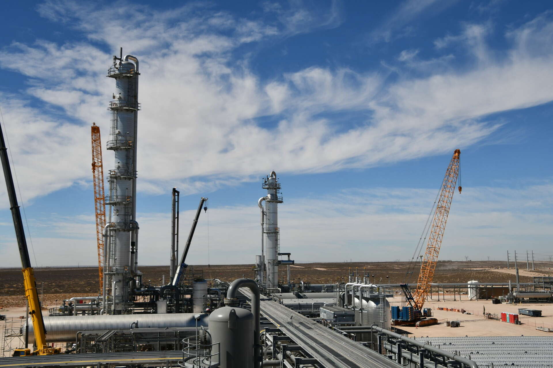 Enterprise expanding natural gas, NGL processing capabilities