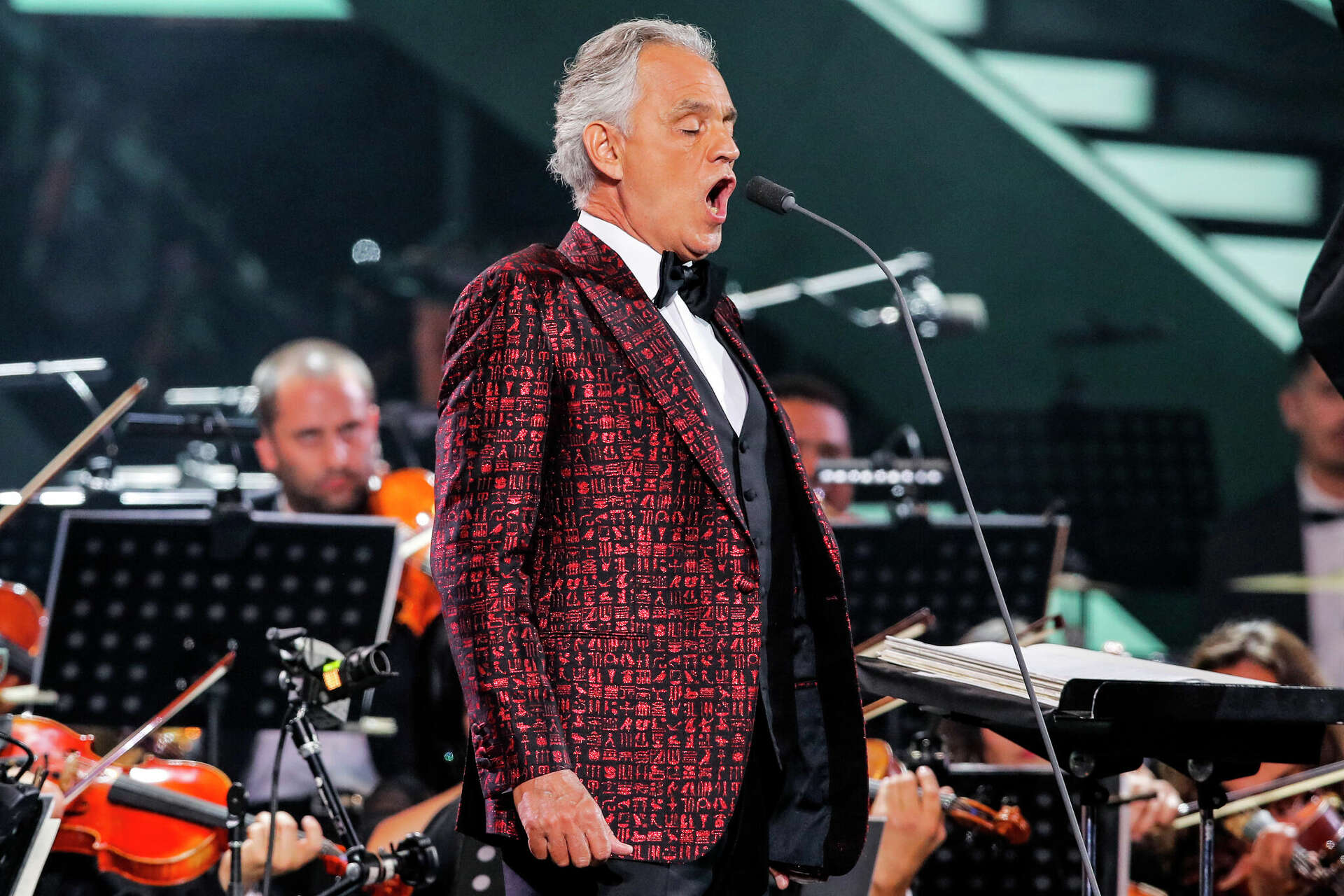 The Final Act of a Golden Voice: Andrea Bocelli’s Last Performance ...