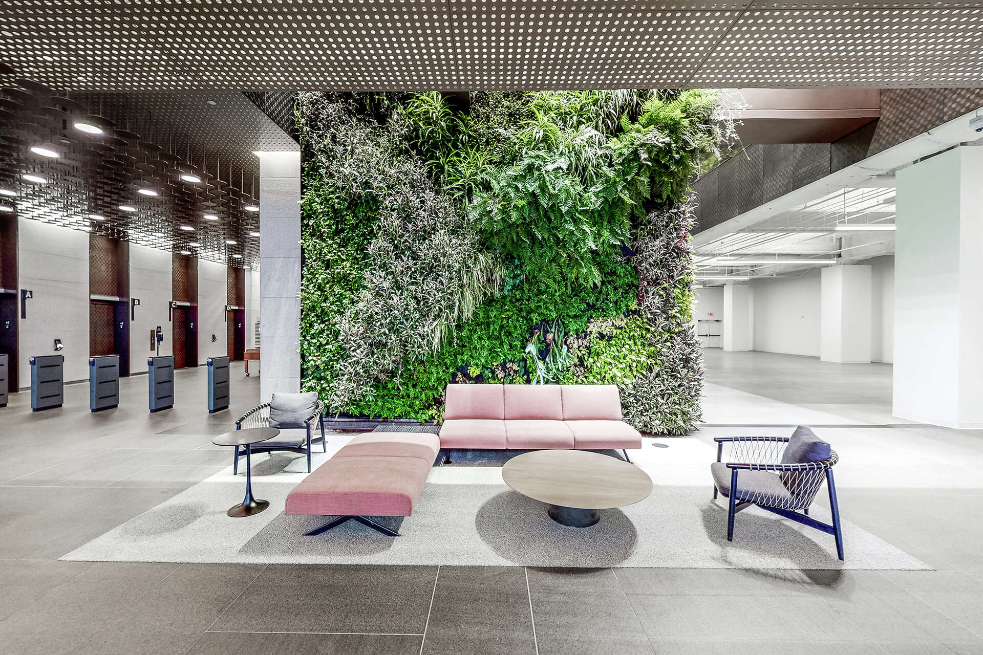 Tech firm snags 9-floor office in downtown SF, plans hiring spree