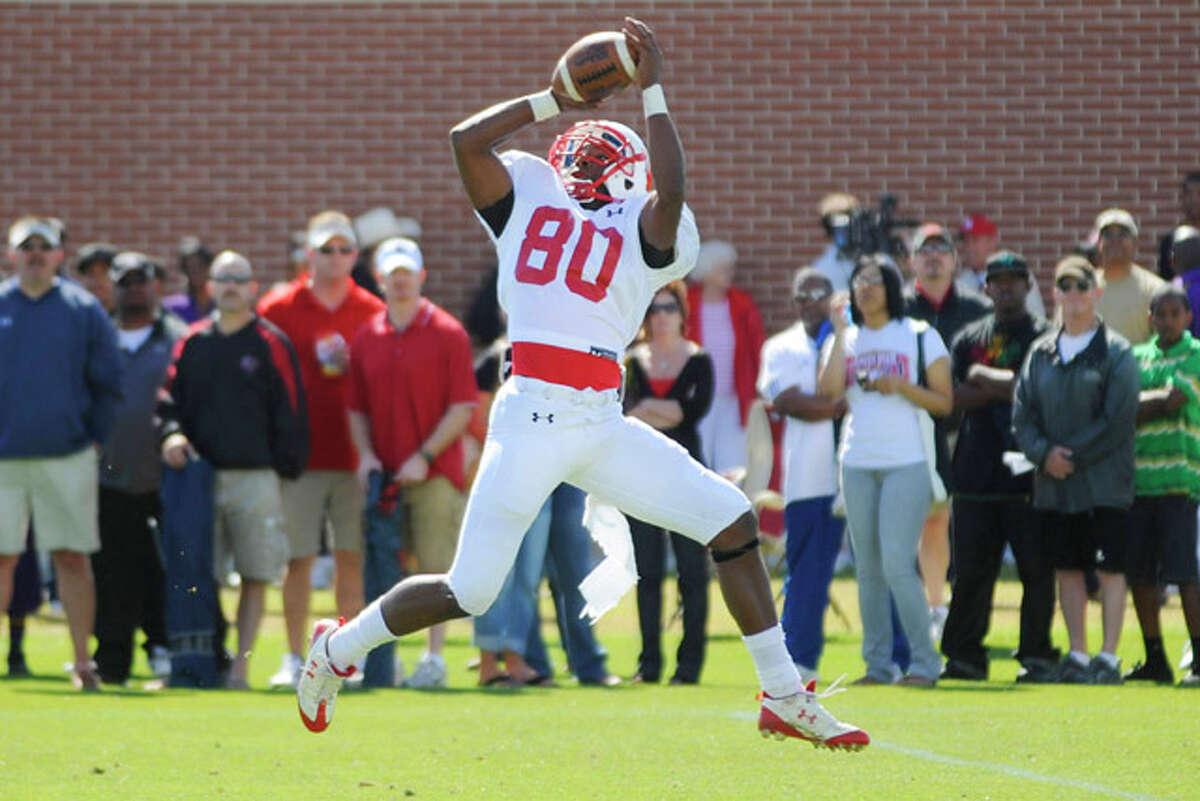 Lamar Football Holds Final Scrimmage