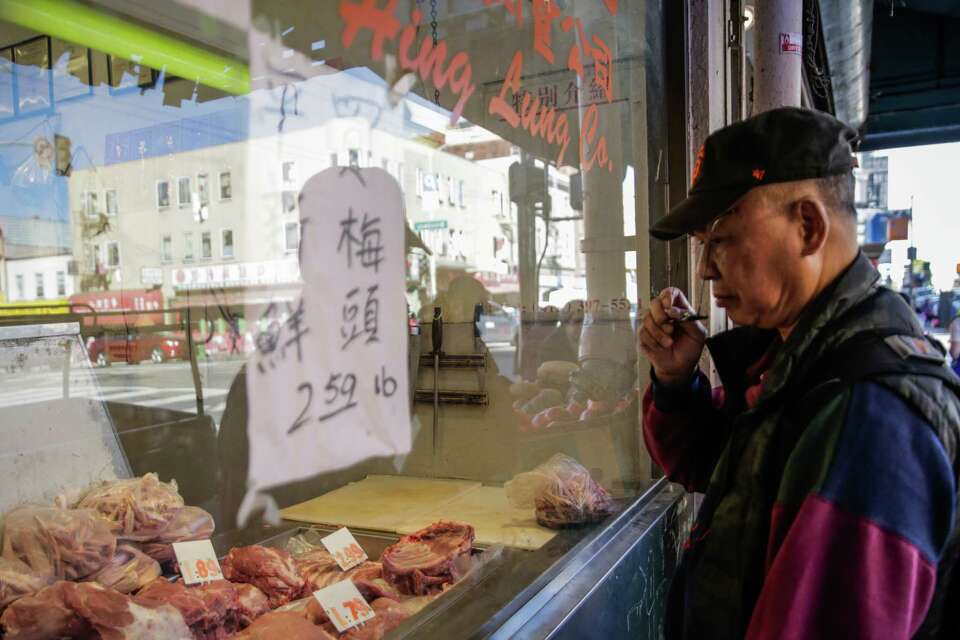 Hing Lung, SF Chinatown barbecue restaurant and butcher, is moving