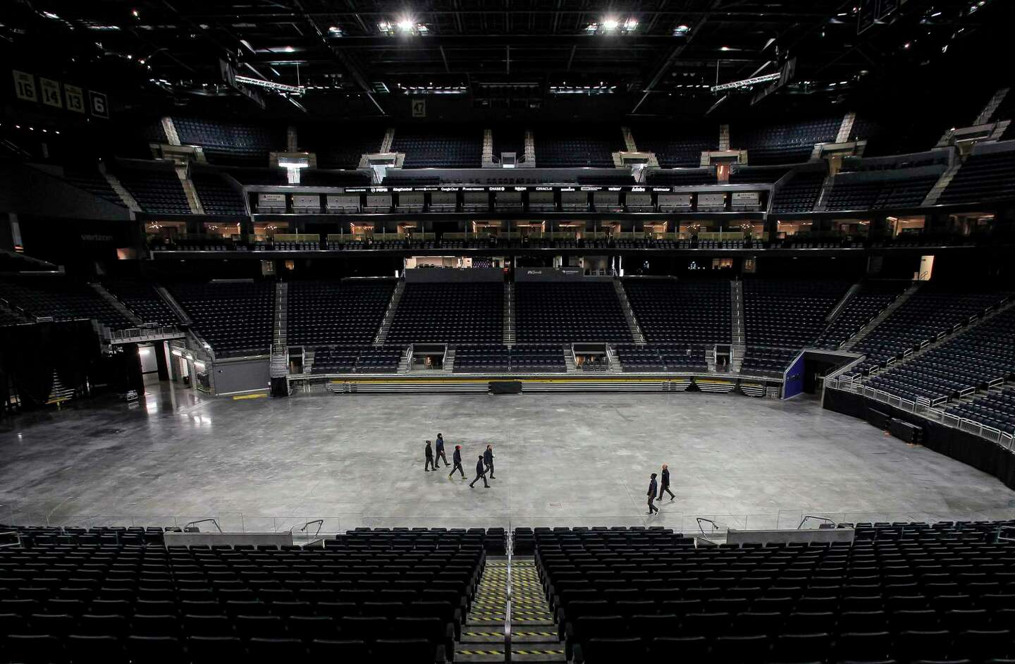 How the Warriors’ court is assembled, one 240-pound slab at a time