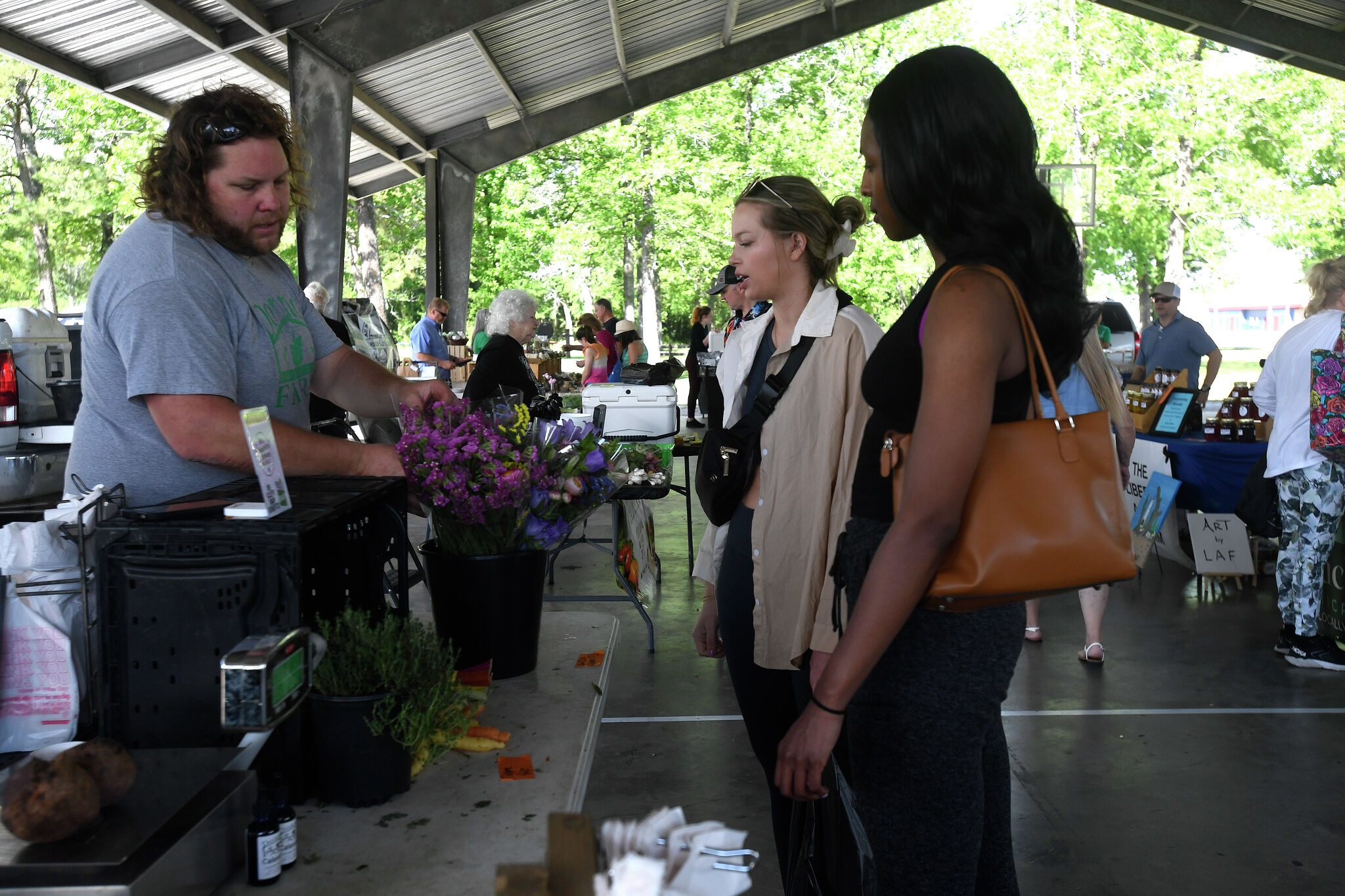 Beaumont Farmer's Market showcases seasonal produce for holidays