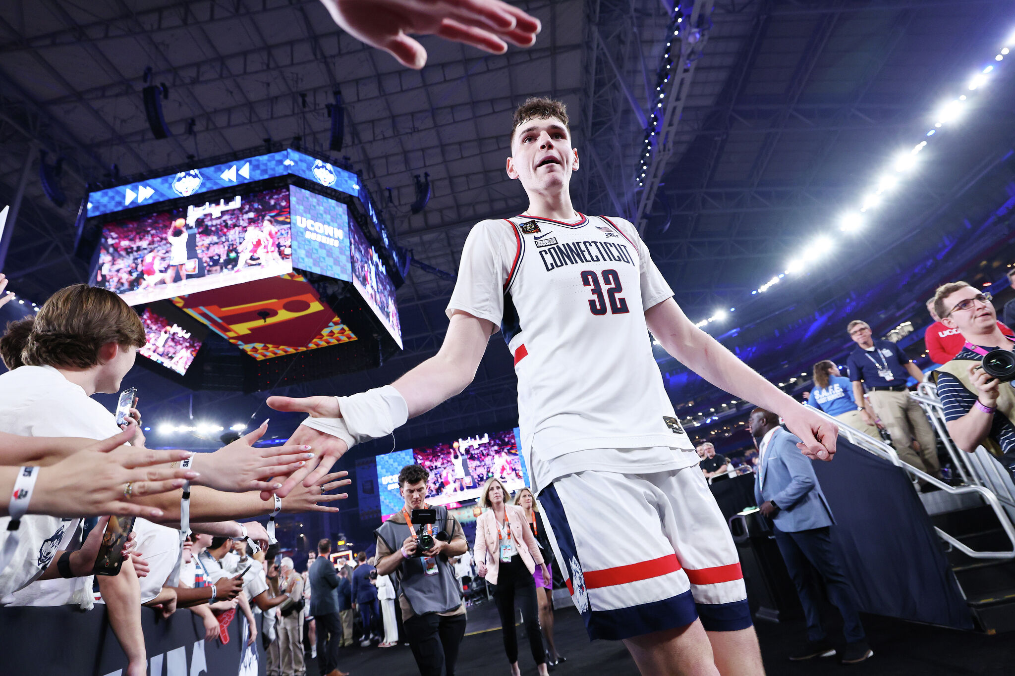 UConn's Donovan Clingan measured just under 7-2 at NBA Combine