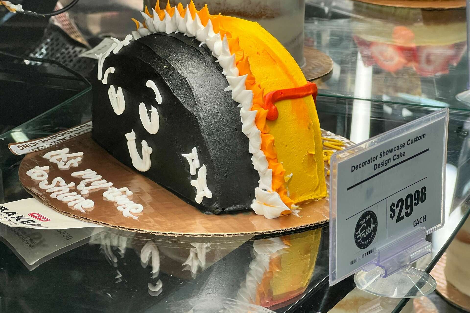 Texans meme the April 8 total solar eclipse with Buc-ee's