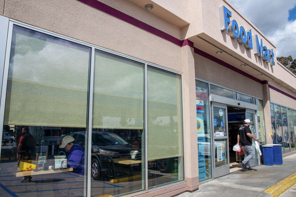 This fantastic Calif. burrito spot is definitely worth a freeway stop