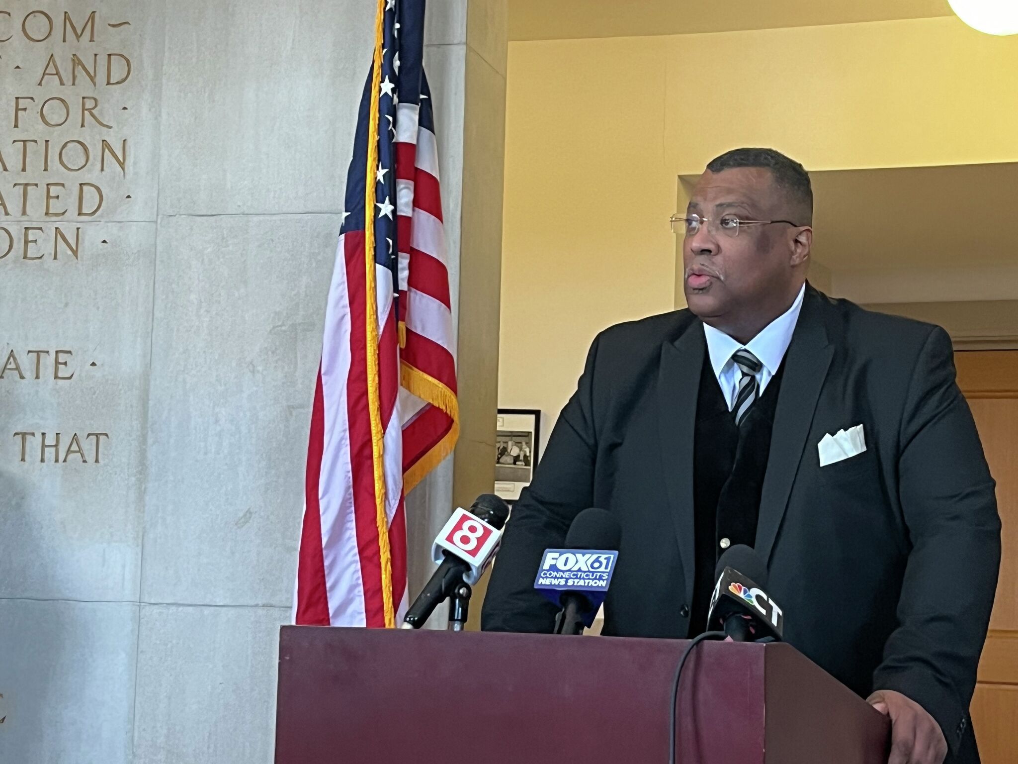 Hamden police chief defends department in Baez vehicle stop