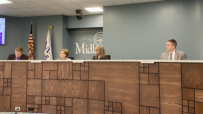 Pi's Chinese, Frick's Sports Bar to keep liquor licenses
