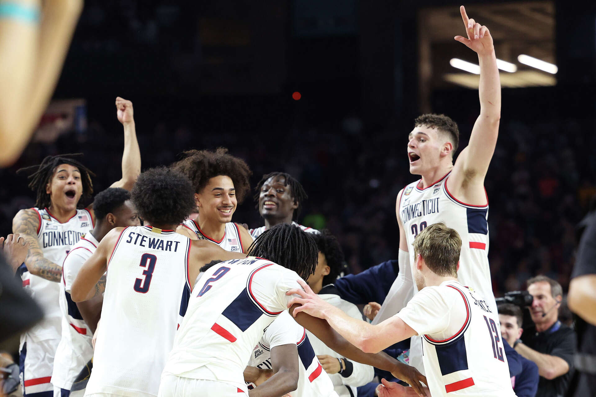 UConn defeats Purdue, wins second straight national title