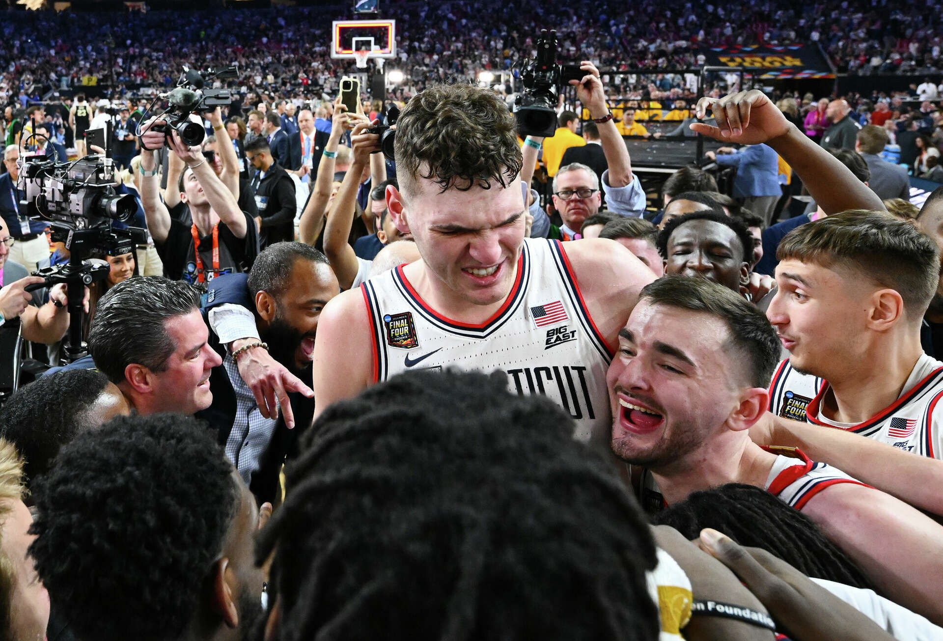 UConn men's basketball players have NBA decisions following NCAA title