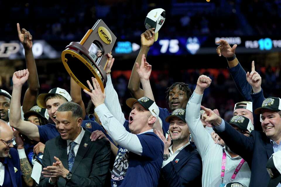 UConn vs. Purdue March Madness recap: Huskies win back-to-back titles