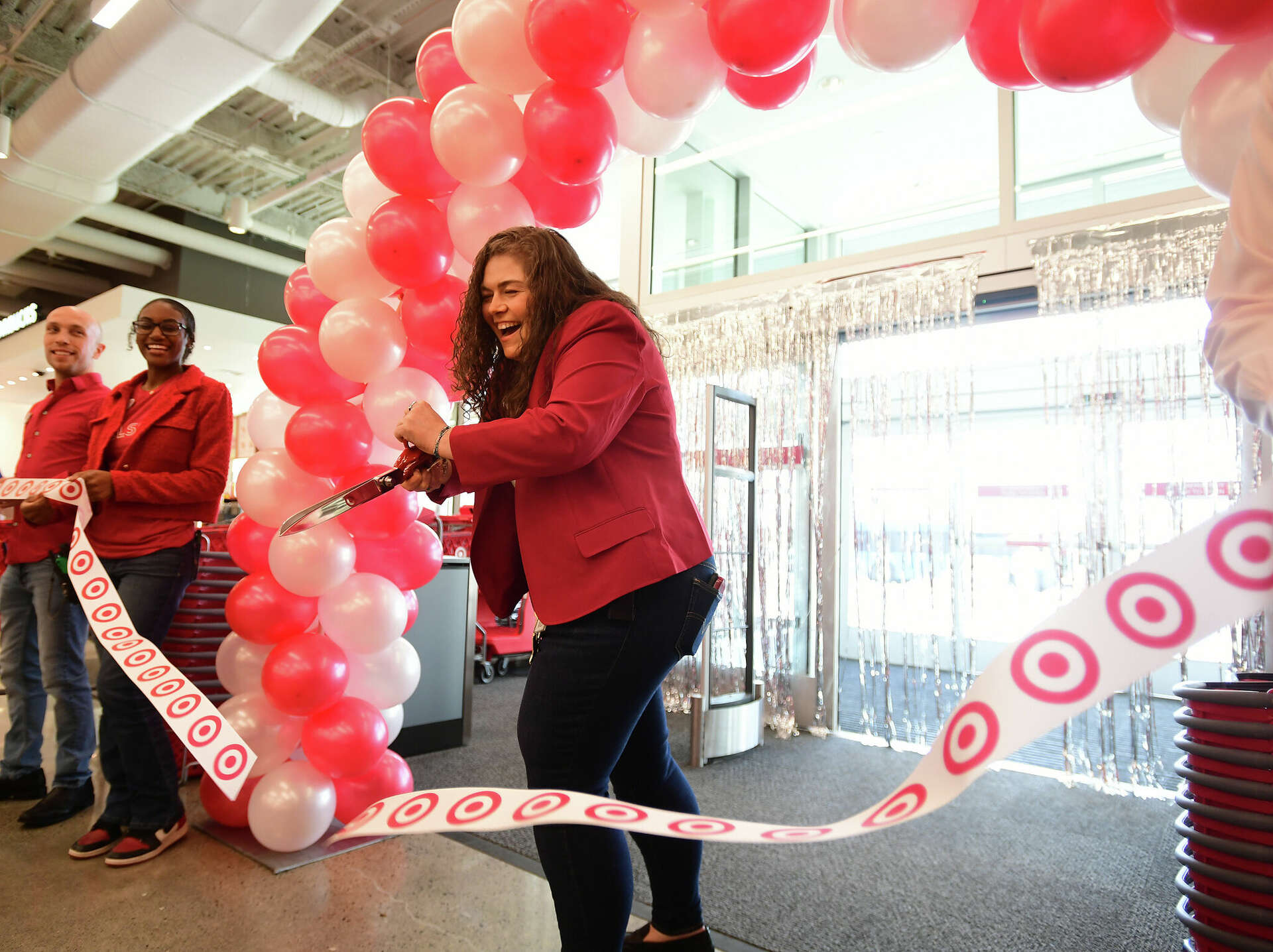 Danbury Fair mall Target opens for shopping ahead of grand opening