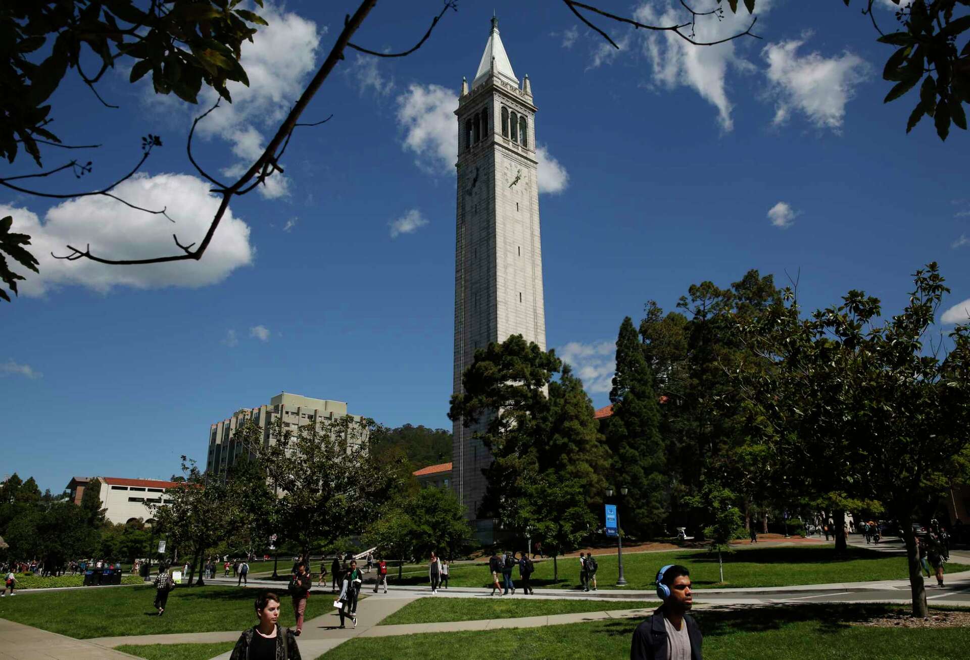 New UC Berkeley chancellor is Richard Lyons, ex-business school dean