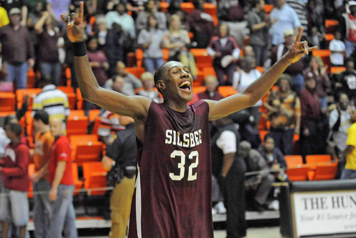 Silsbee Wins 53-50 Over Hardin-Jefferson