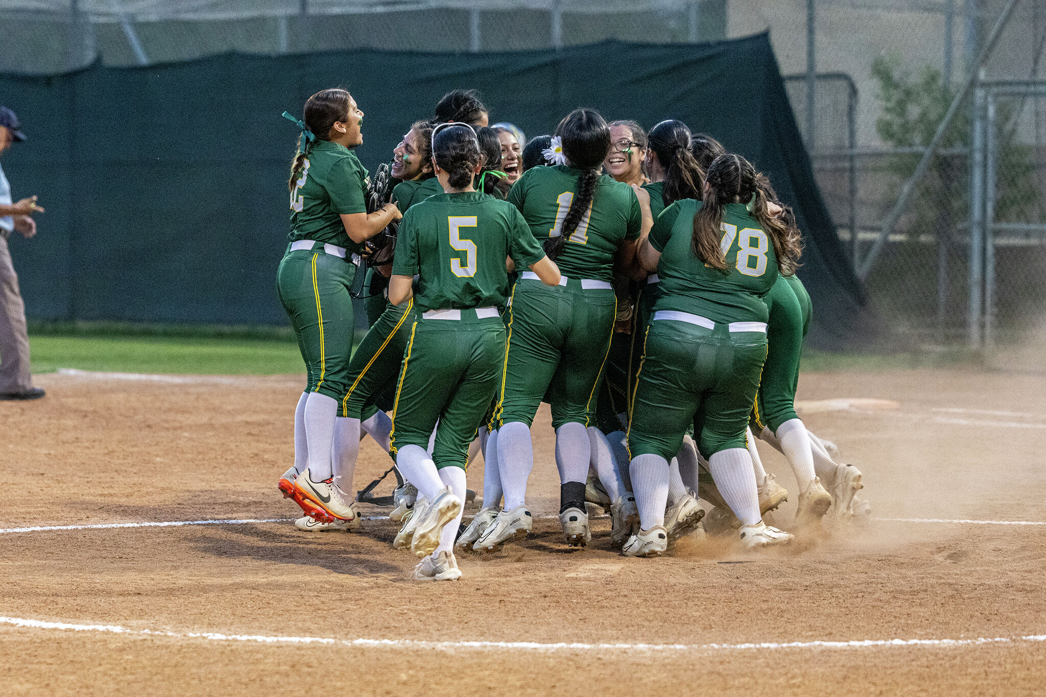 Nixon Lady Mustangs clinch playoff berth for first time in 16 years