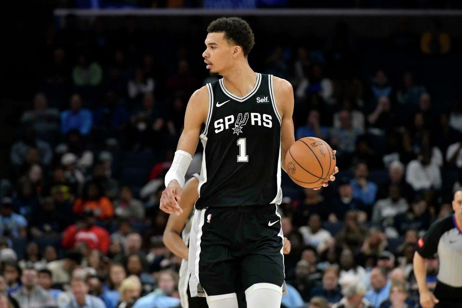 'No one blueprint:' How the Spurs aim to build around Wemby