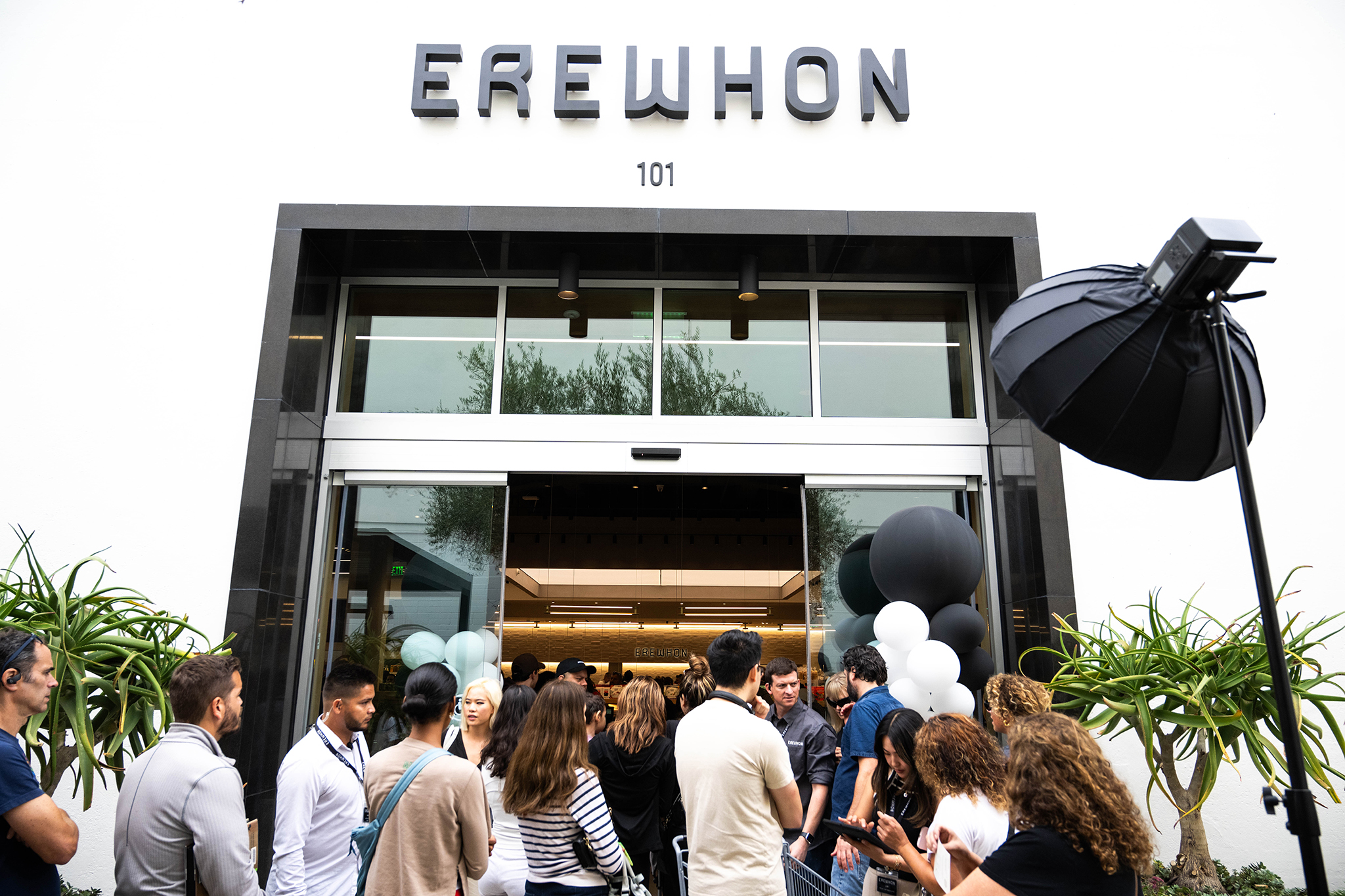 Luxury LA grocery chain Erewhon adds new Southern California locations