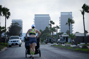 SpaceX building Starbase sushi restaurant, recreation center