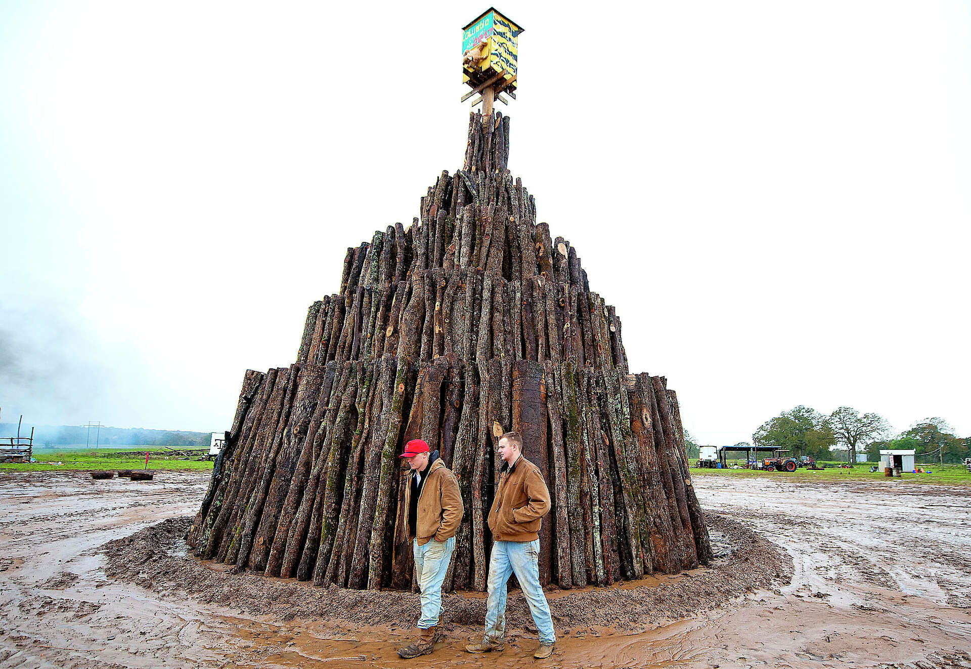 Texas A&M University regent explores on-campus Aggie Bonfire