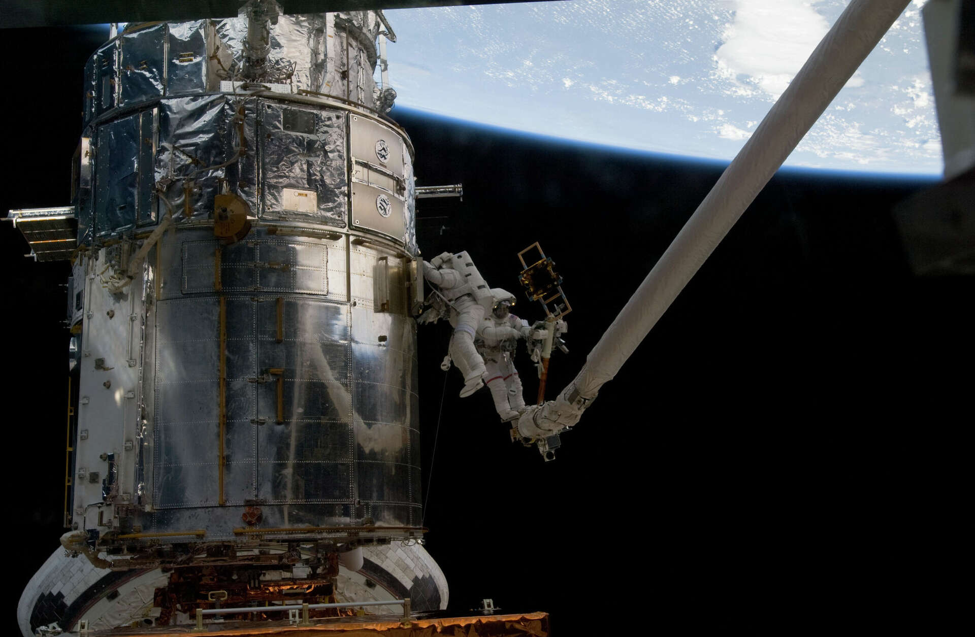 CT optics lab ARKA builds $85M clean rooms ahead of NASA, DOD work