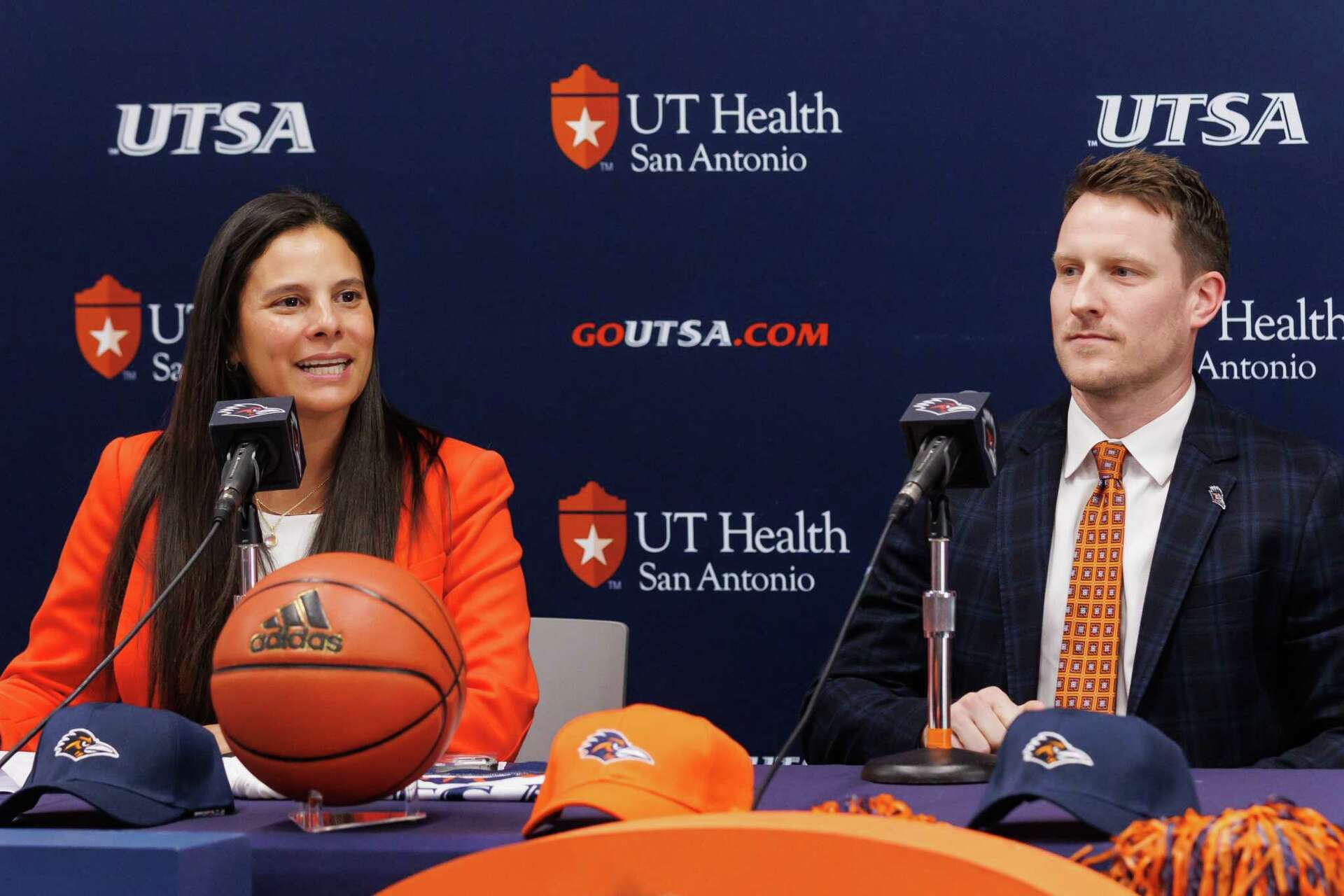 UTSA athletic director Lisa Campos' contract extended