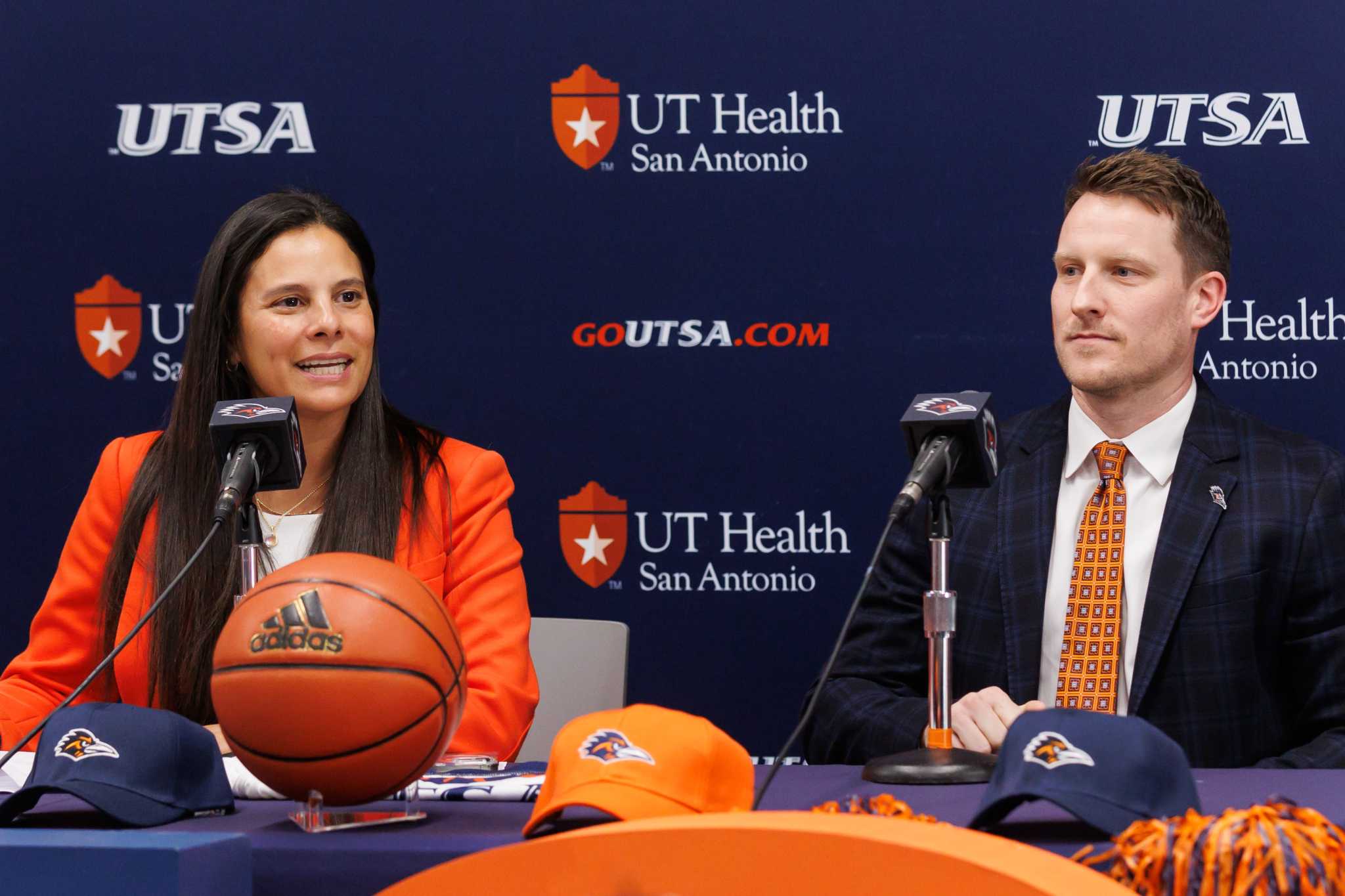 UTSA athletic director Lisa Campos' contract extended