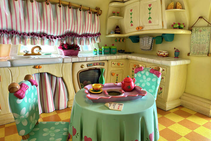 The bizarre Disneyland food that almost no one has tried