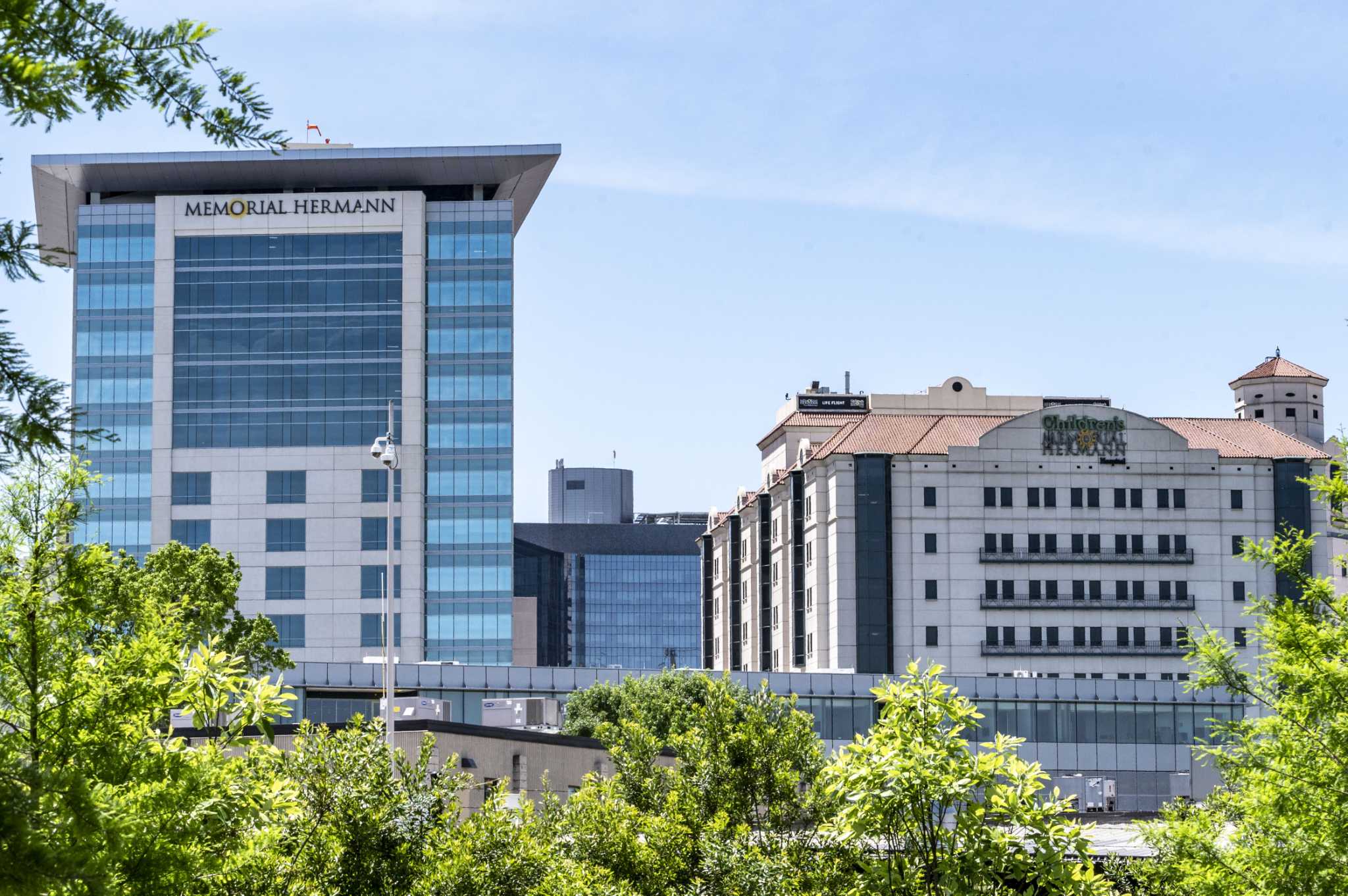 Widow of Memorial Hermann patient sues over transplant scandal Widow of Memorial Hermann patient sues over transplant scandal