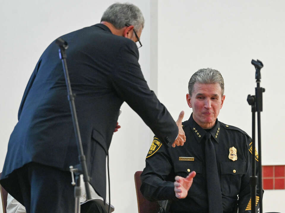 SAPD detective suspended after insulting jury, DA’s office