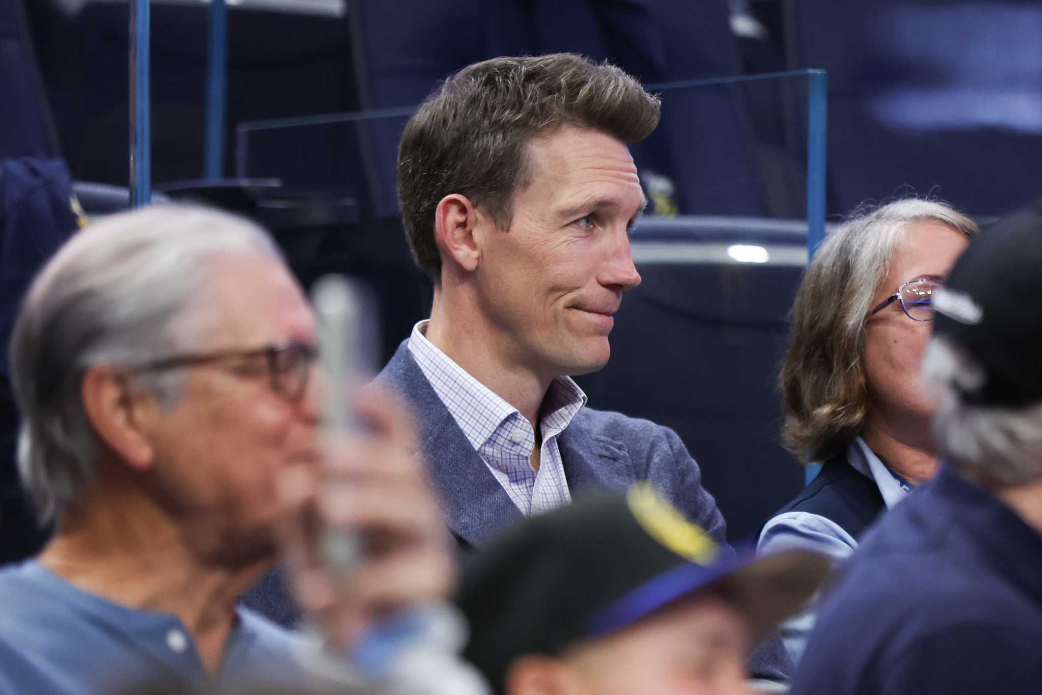 How new Warriors GM Mike Dunleavy has navigated NBA’s toughest job