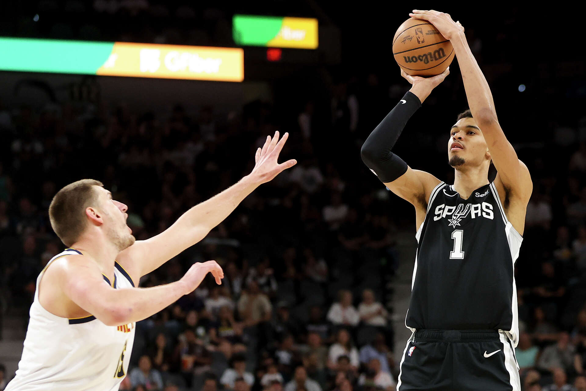 Spurs at Nuggets: How to watch the game, notable stats, player news