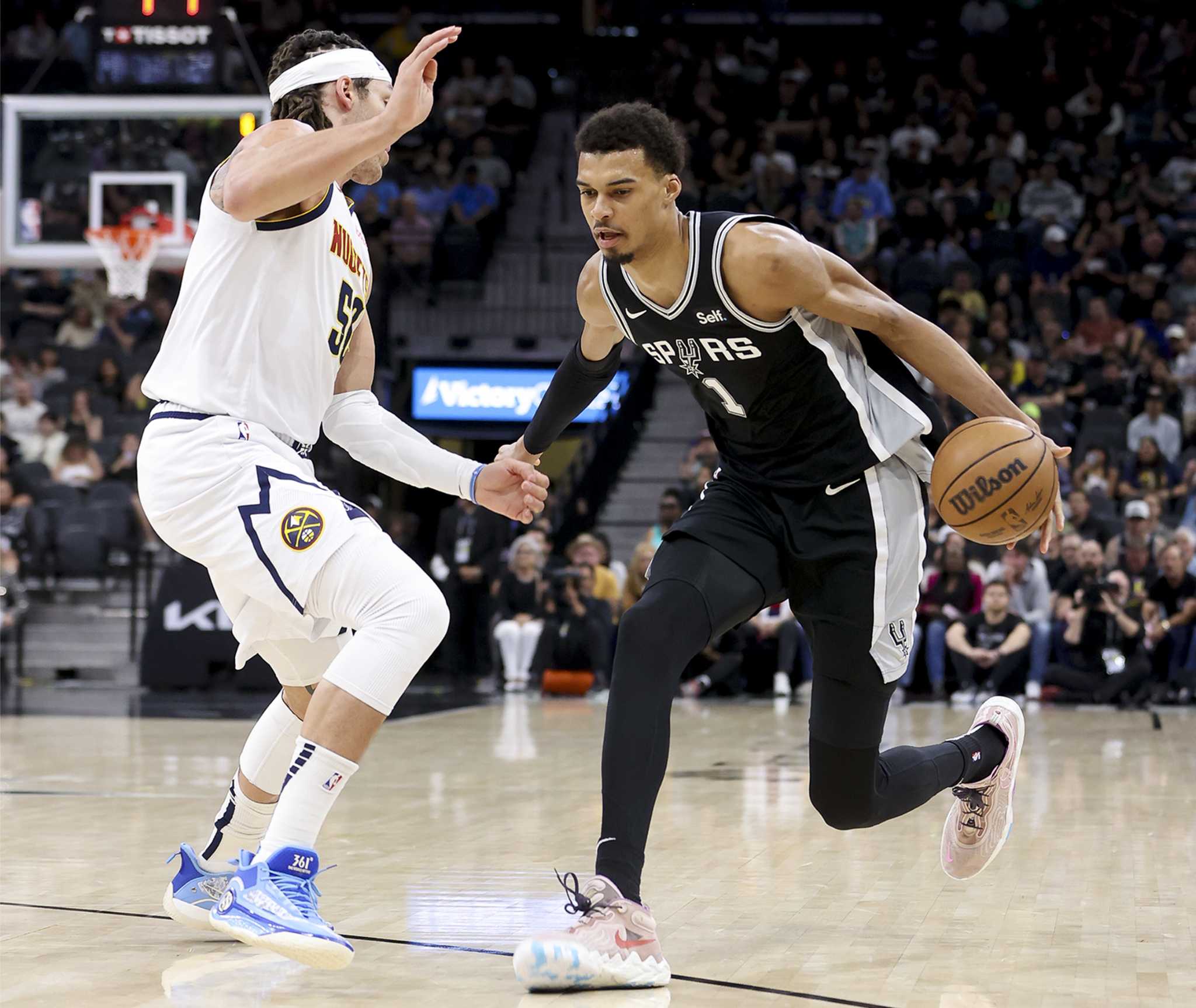 The three-time NBA Sixth Man of the Year winner offered the Frenchman