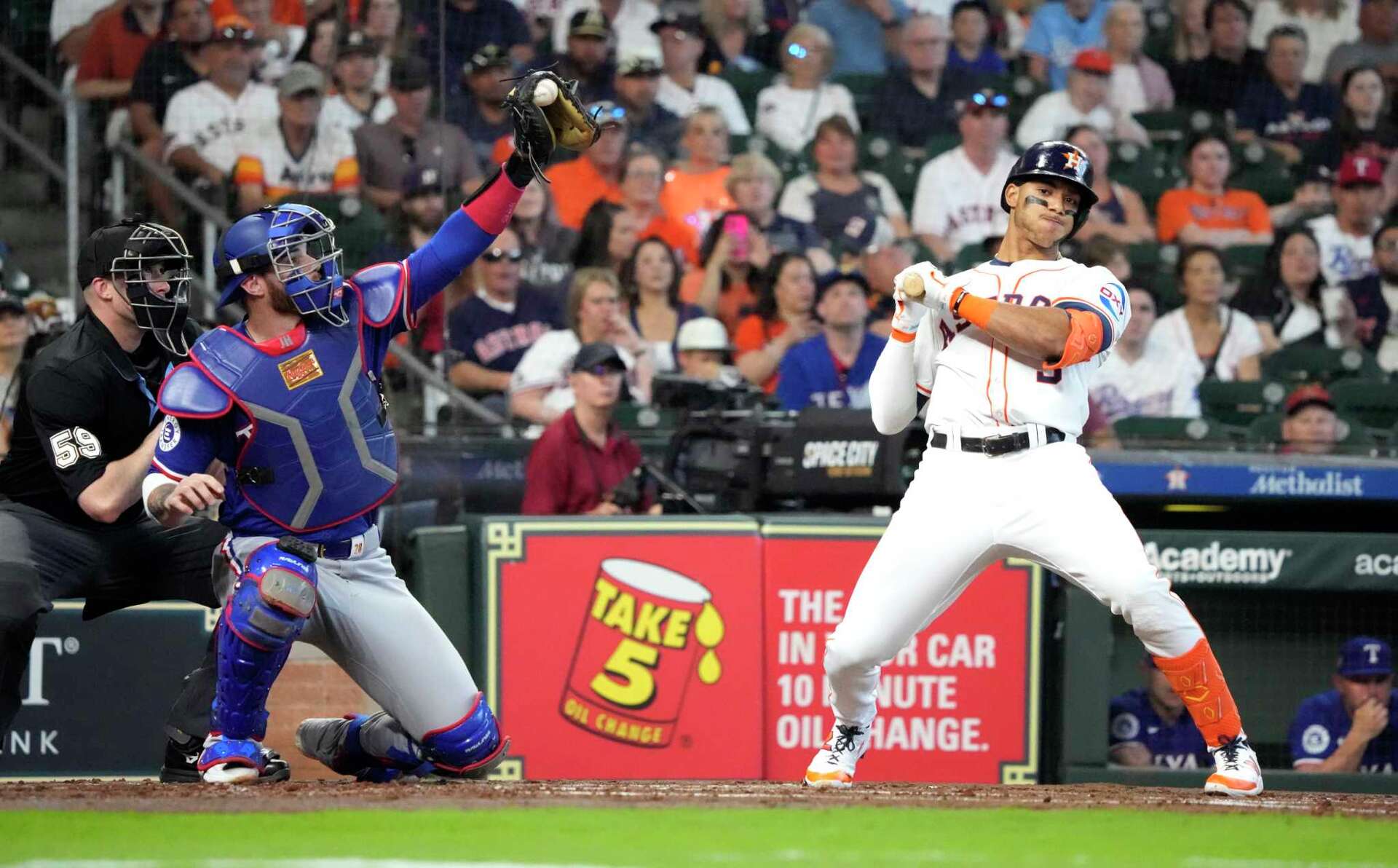 Houston Astros' Ronel Blanco buys break for beleaguered bullpen