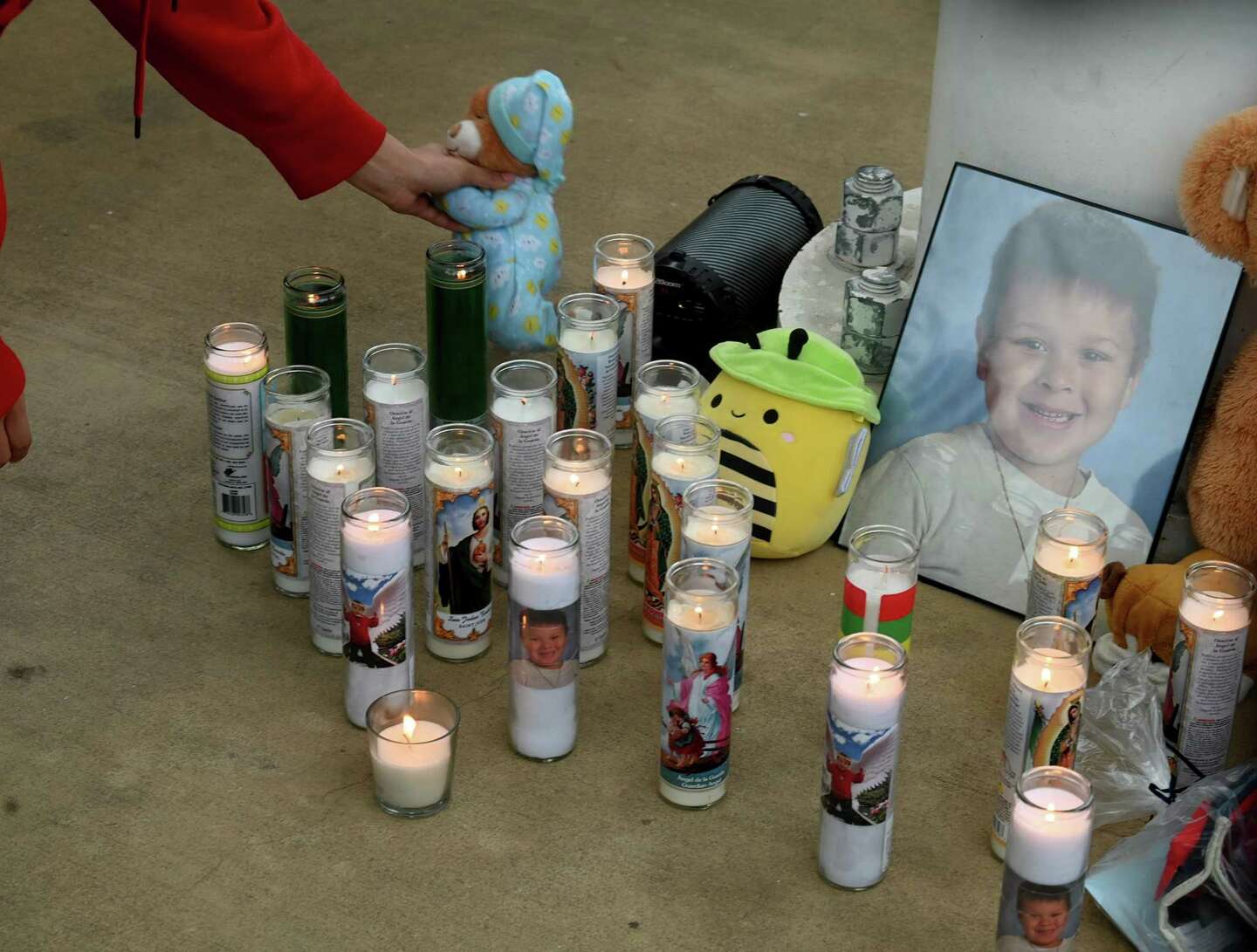 Vigil held for Meriden 6-year-old killed in go-kart crash