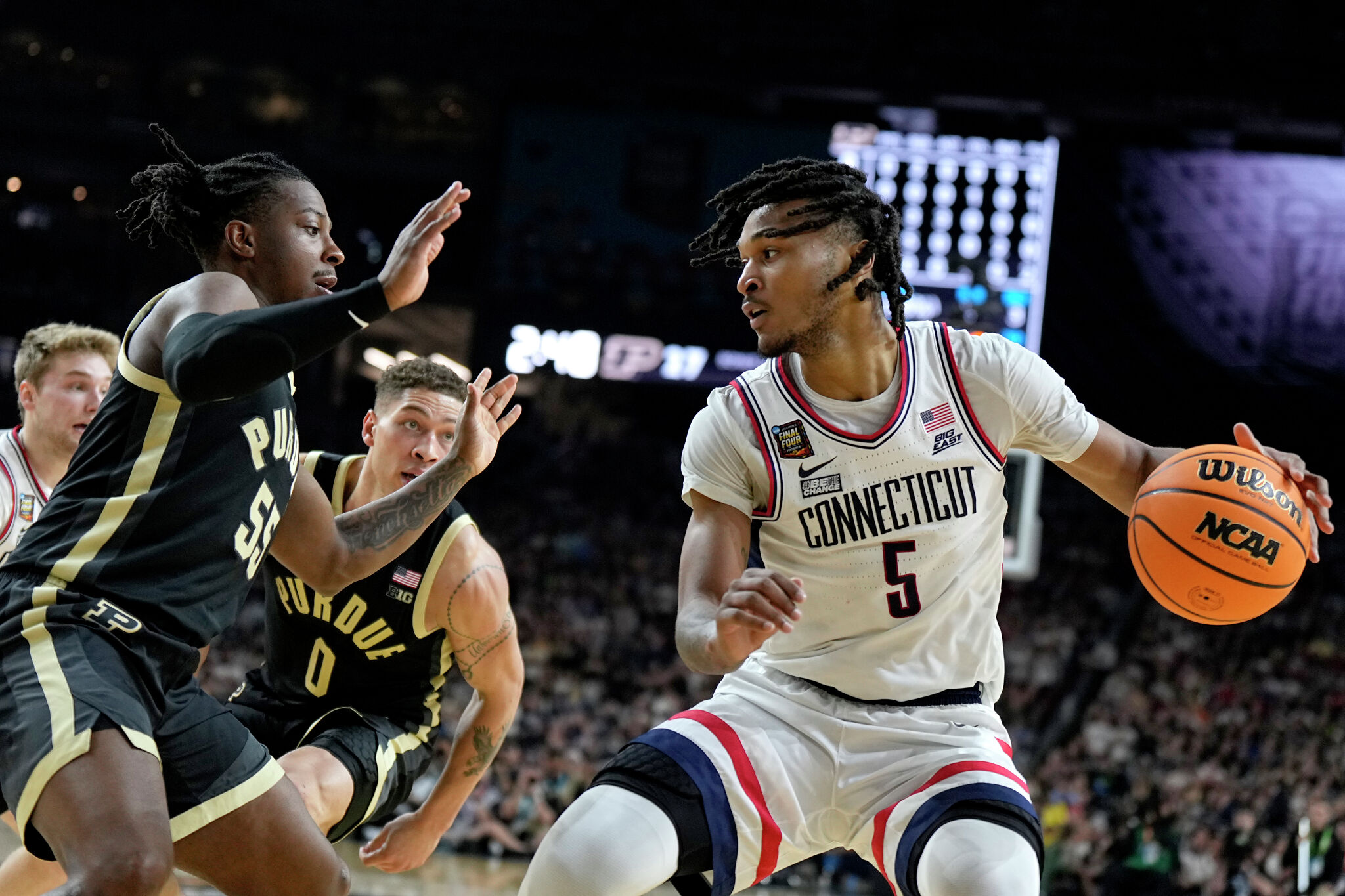 NBA mock drafts feature UConn's Donovan Clingan, Stephon Castle