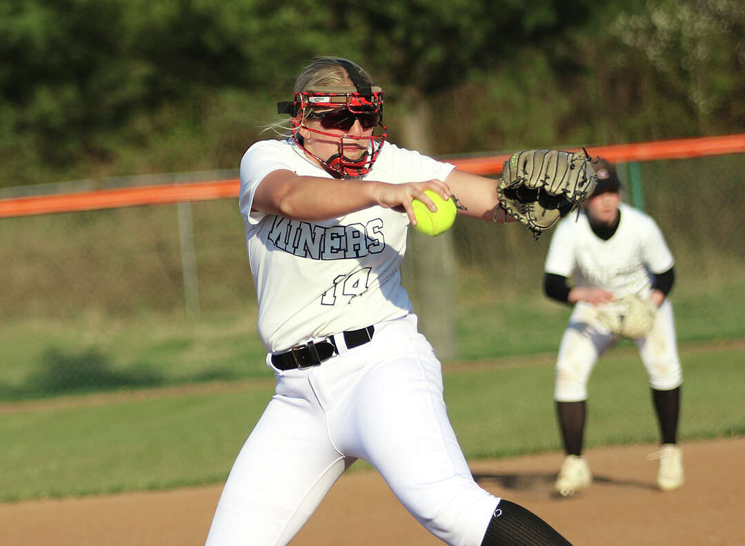 SATURDAY SOFTBALL: Miners get split at power-packed cluster
