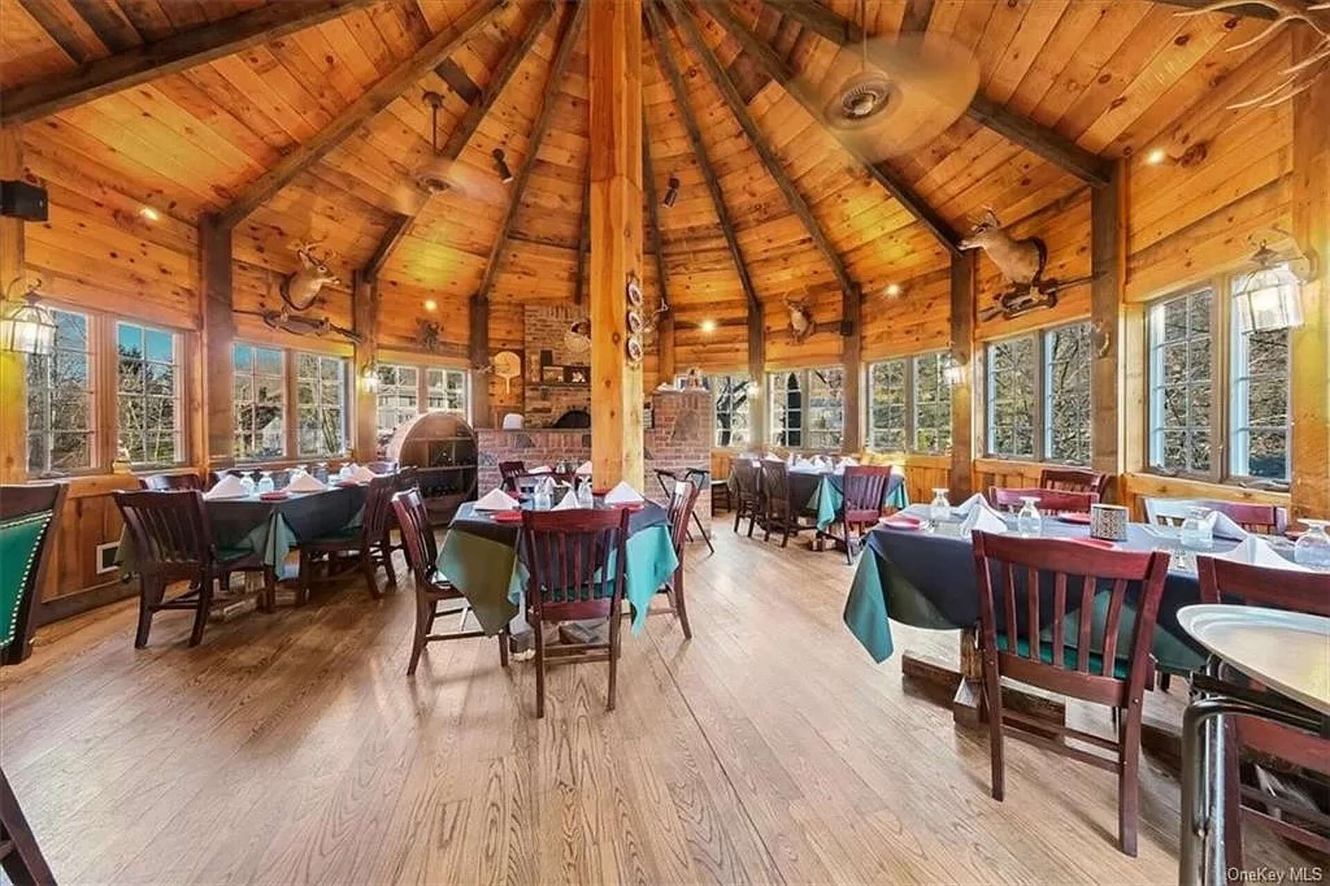 La Perla restaurant reopens, Hospitality Heroes honored in Lake George