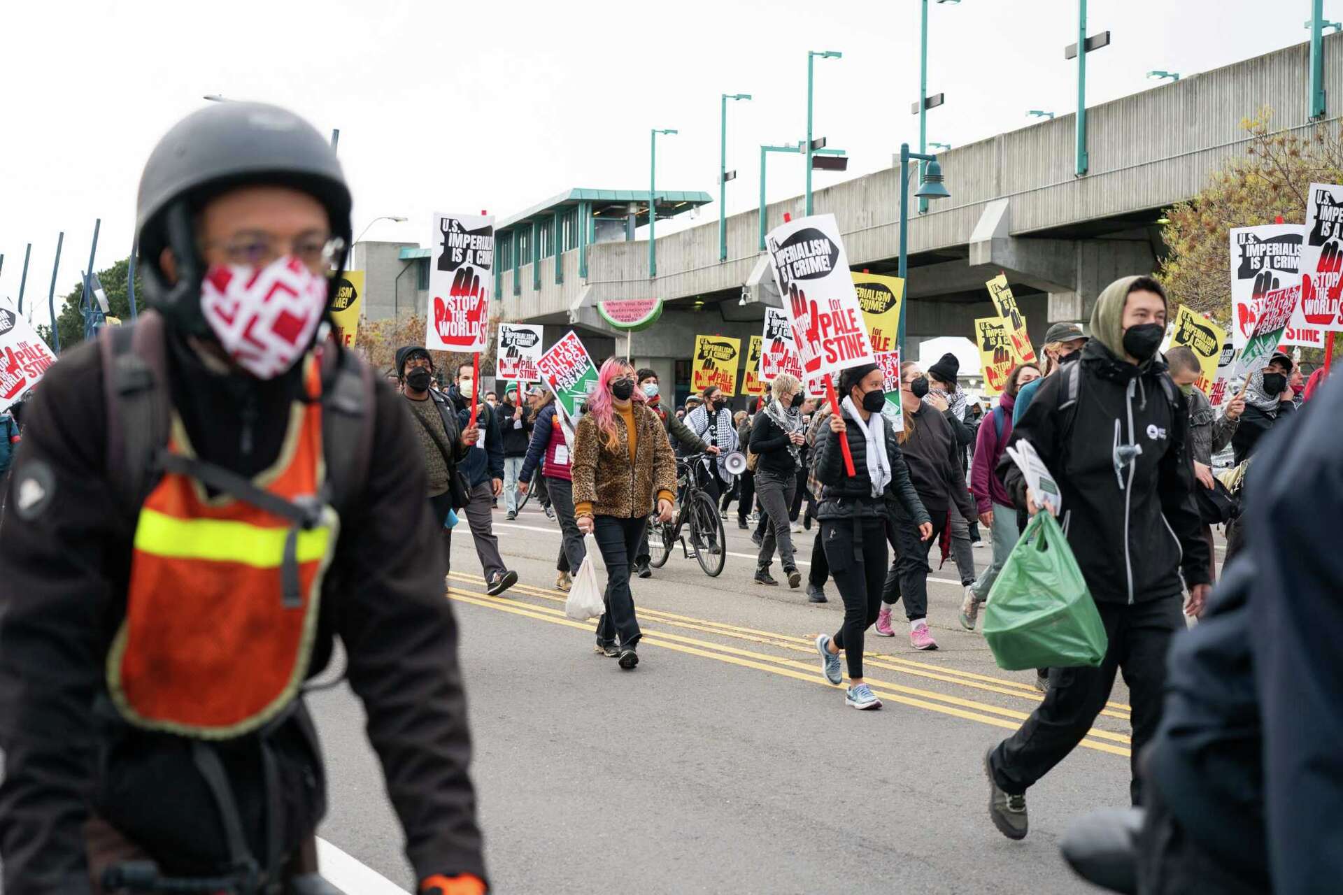 Golden Gate Bridge reopens, but protests may cause more traffic chaos