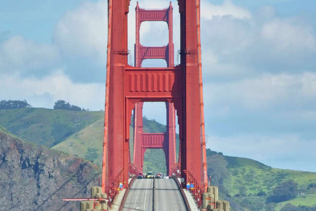 Bay Area traffic nightmare as protests block Golden Gate Bridge, 880